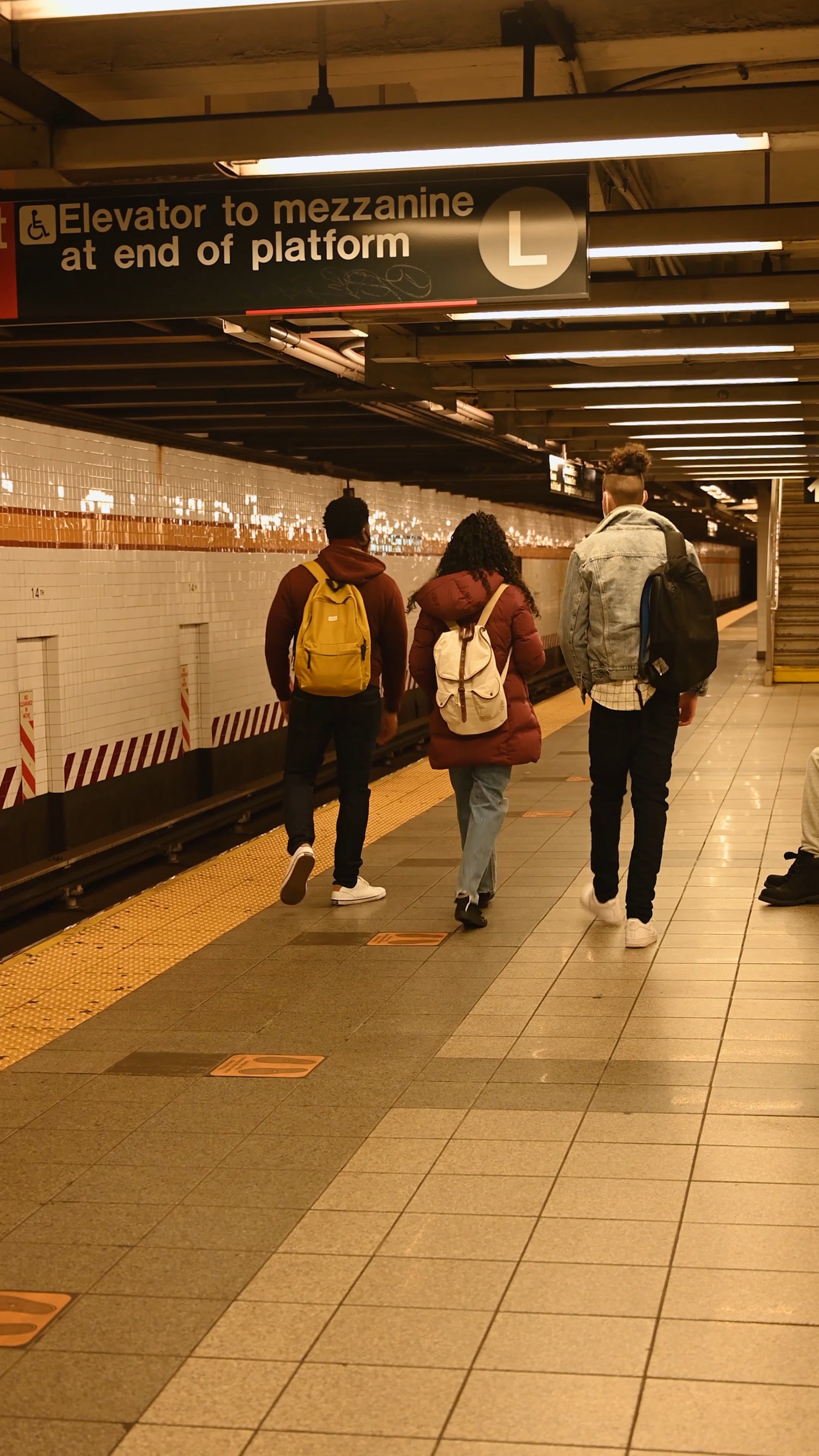 Subway Commuters Videos, Download The BEST Free 4k Stock Video Footage ...
