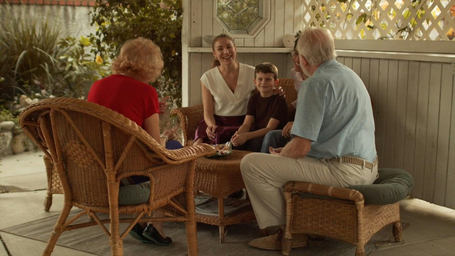 Family Talking Together Free Stock Video Footage, Royalty-Free 4K & HD ...