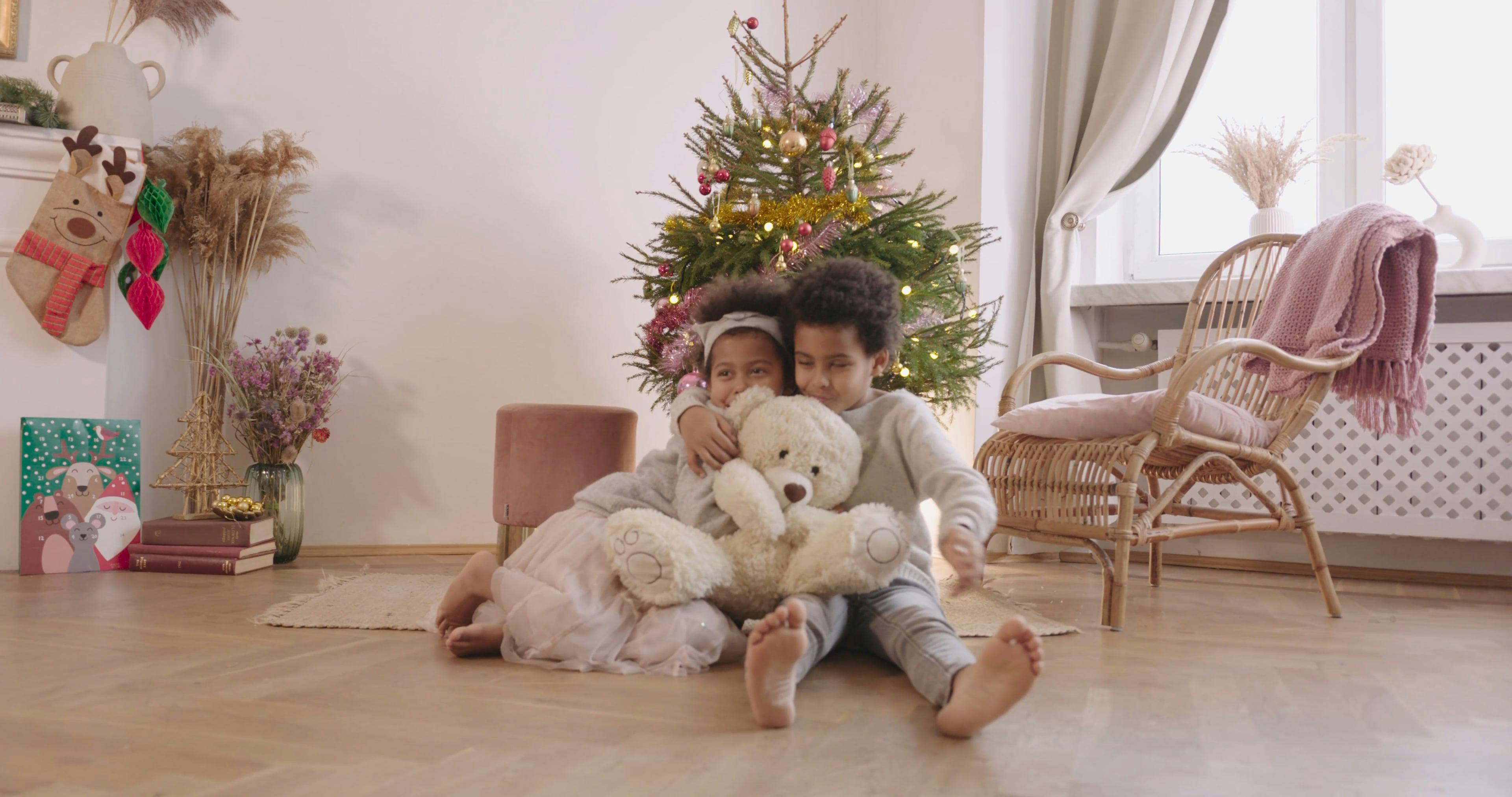 Children Hug Videos, Download The BEST Free 4k Stock Video Footage ...