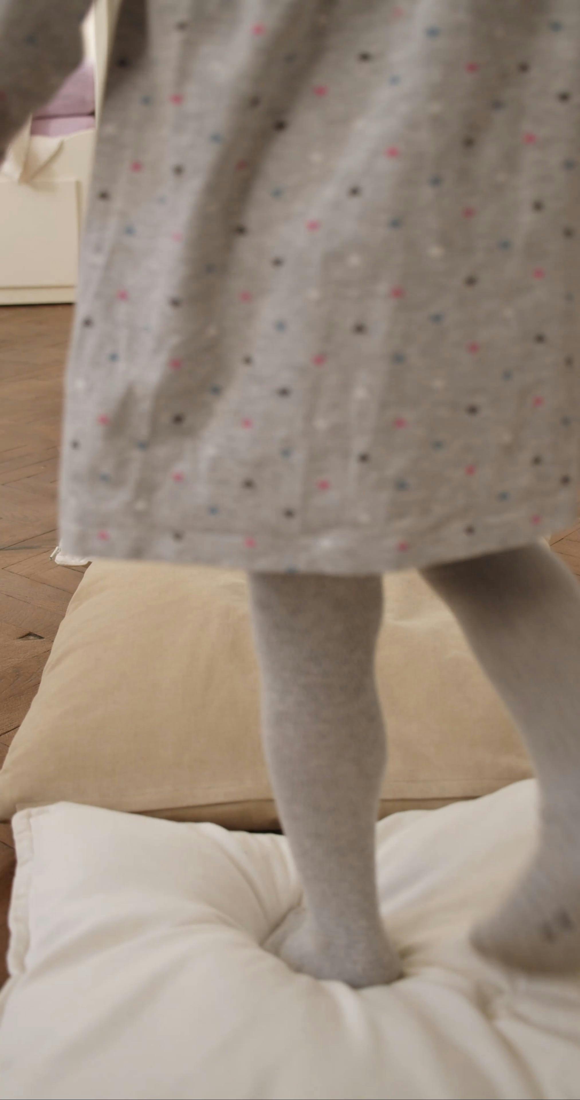 Pillow Walking Videos, Download The BEST Free 4k Stock Video Footage ...