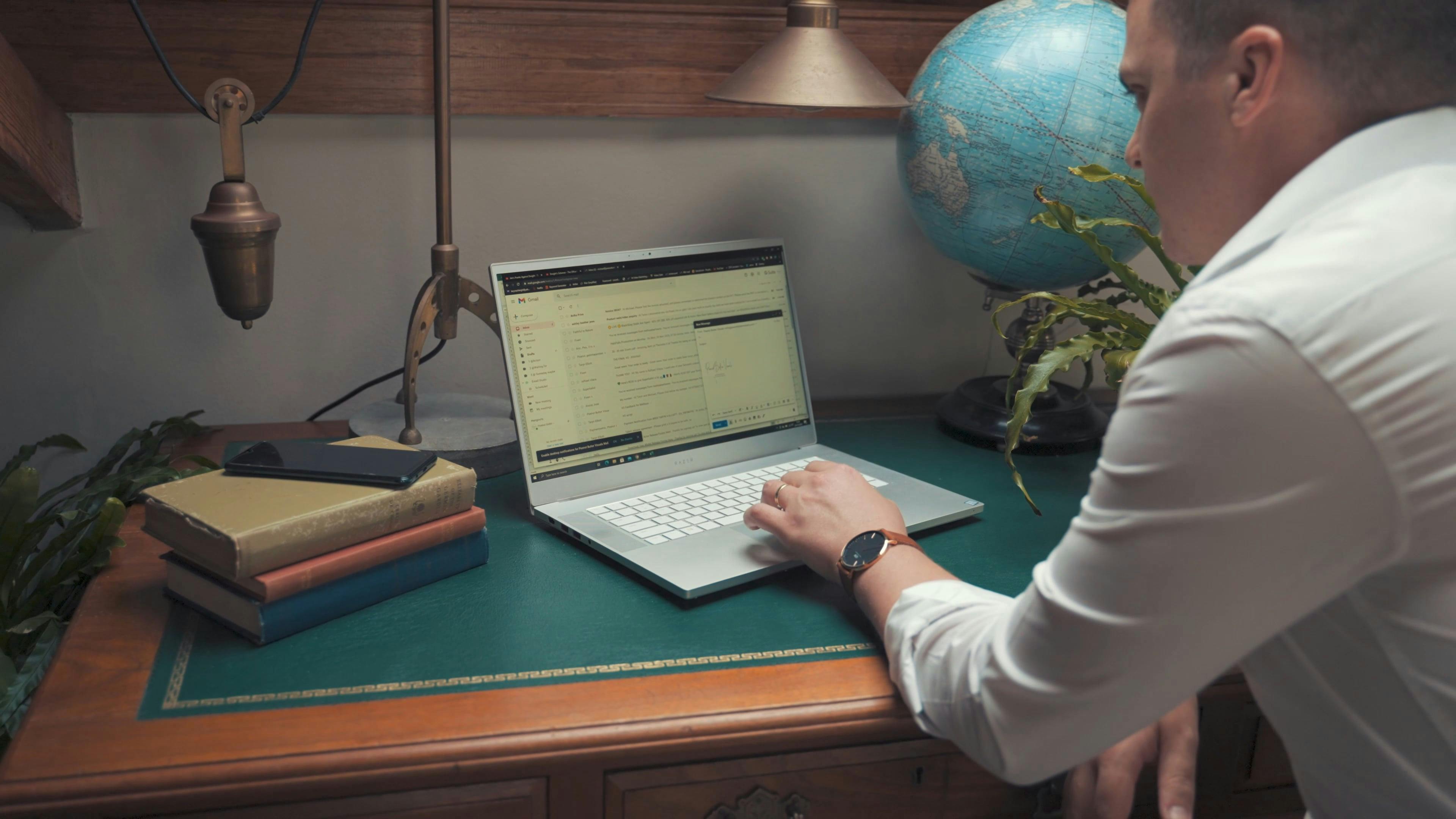 Efficient Workplace Videos, Download The BEST Free 4k Stock Video ...