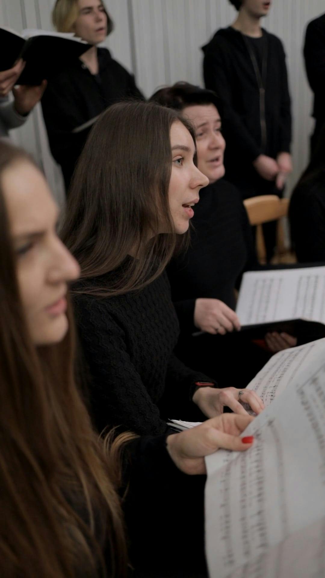 People Singing Free Stock Video Footage, Royalty-Free 4K & HD Video Clip