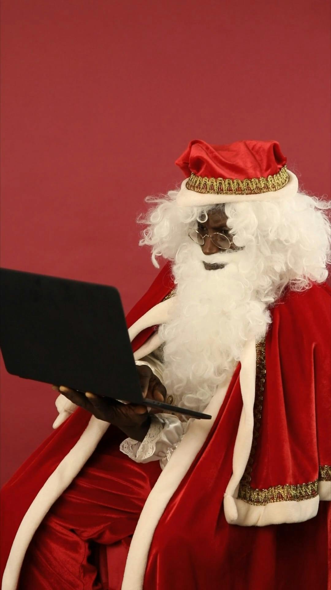 Character Using Laptop Videos, Download The BEST Free 4k Stock Video ...