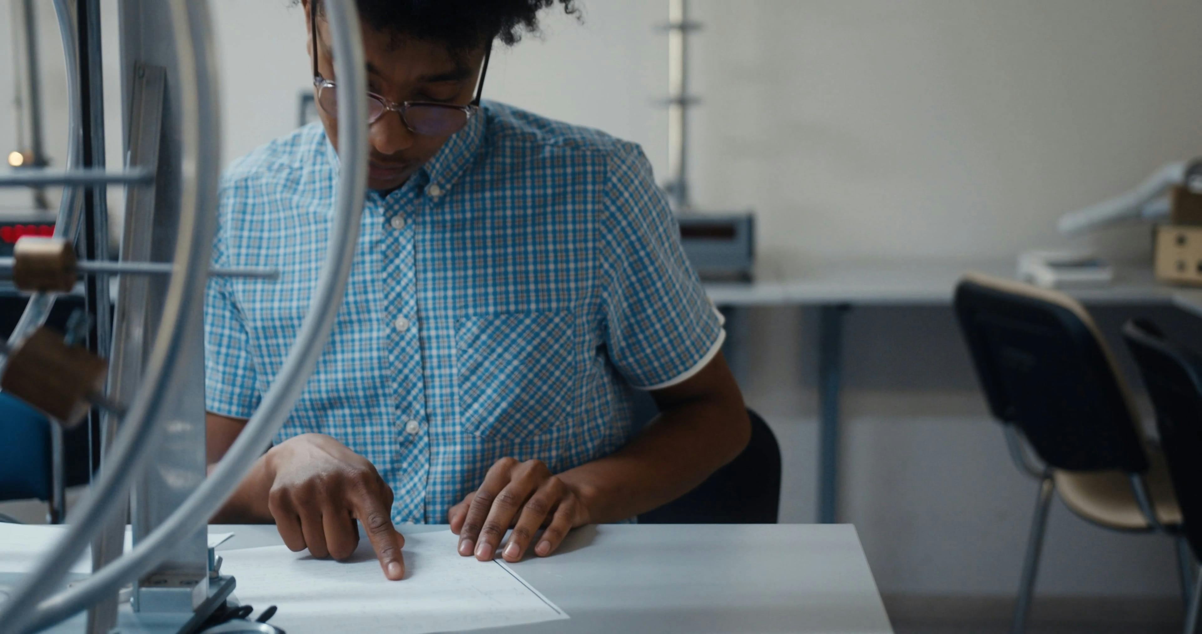 Students in a Science Class Free Stock Video Footage, Royalty-Free 4K ...