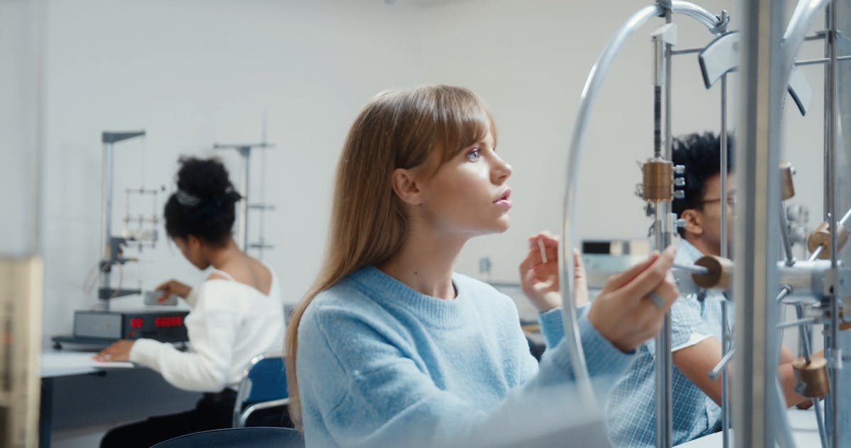 Lab Testing Videos, Download The BEST Free 4k Stock Video Footage & Lab ...