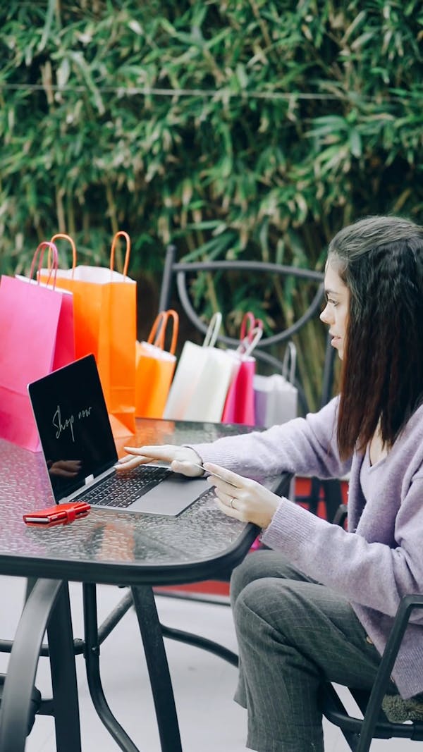 Home Buying Videos, Download The BEST Free 4k Stock Video Footage ...