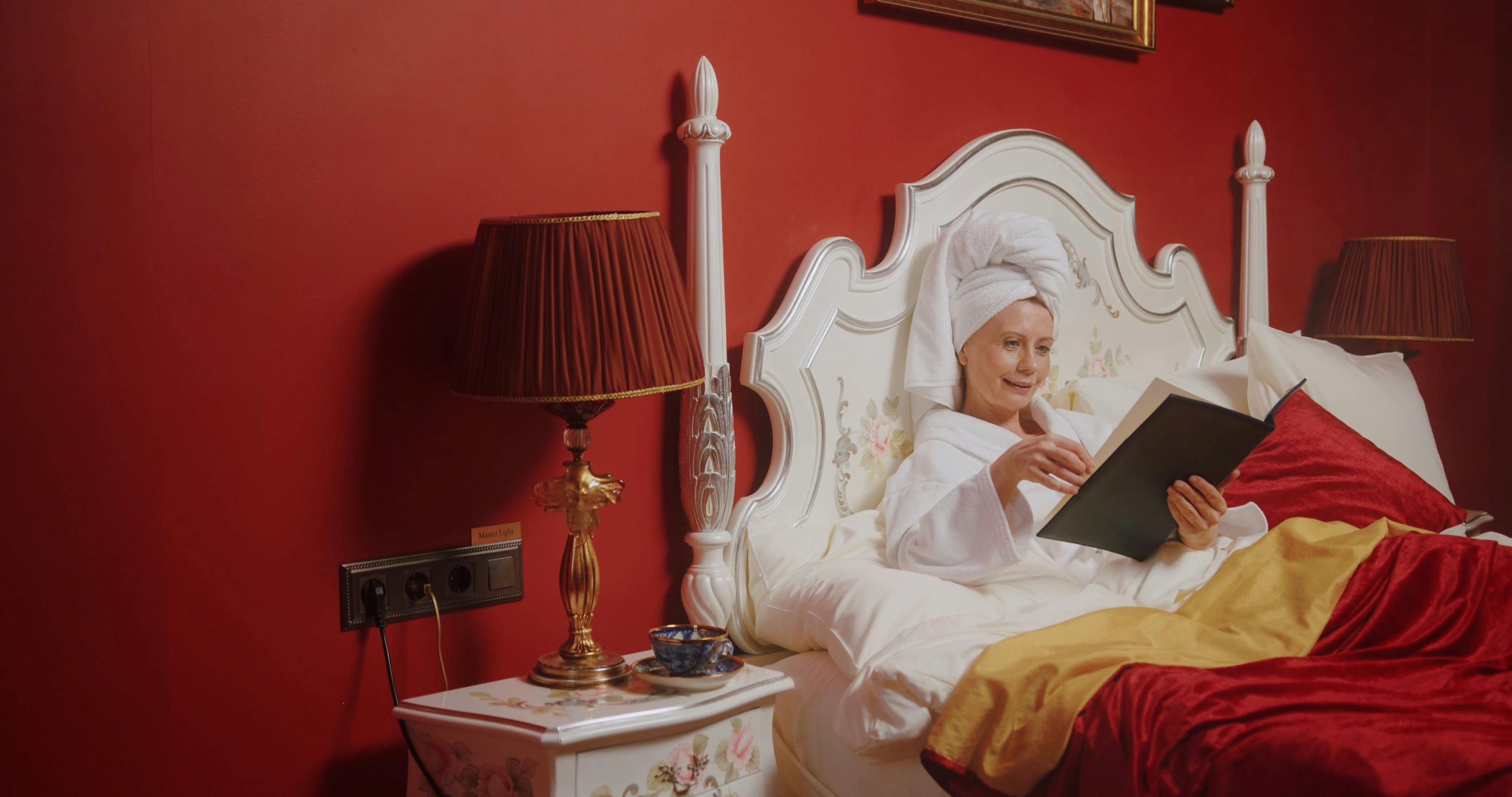 Flipping Videos, Download The BEST Free 4k Stock Video Footage ...