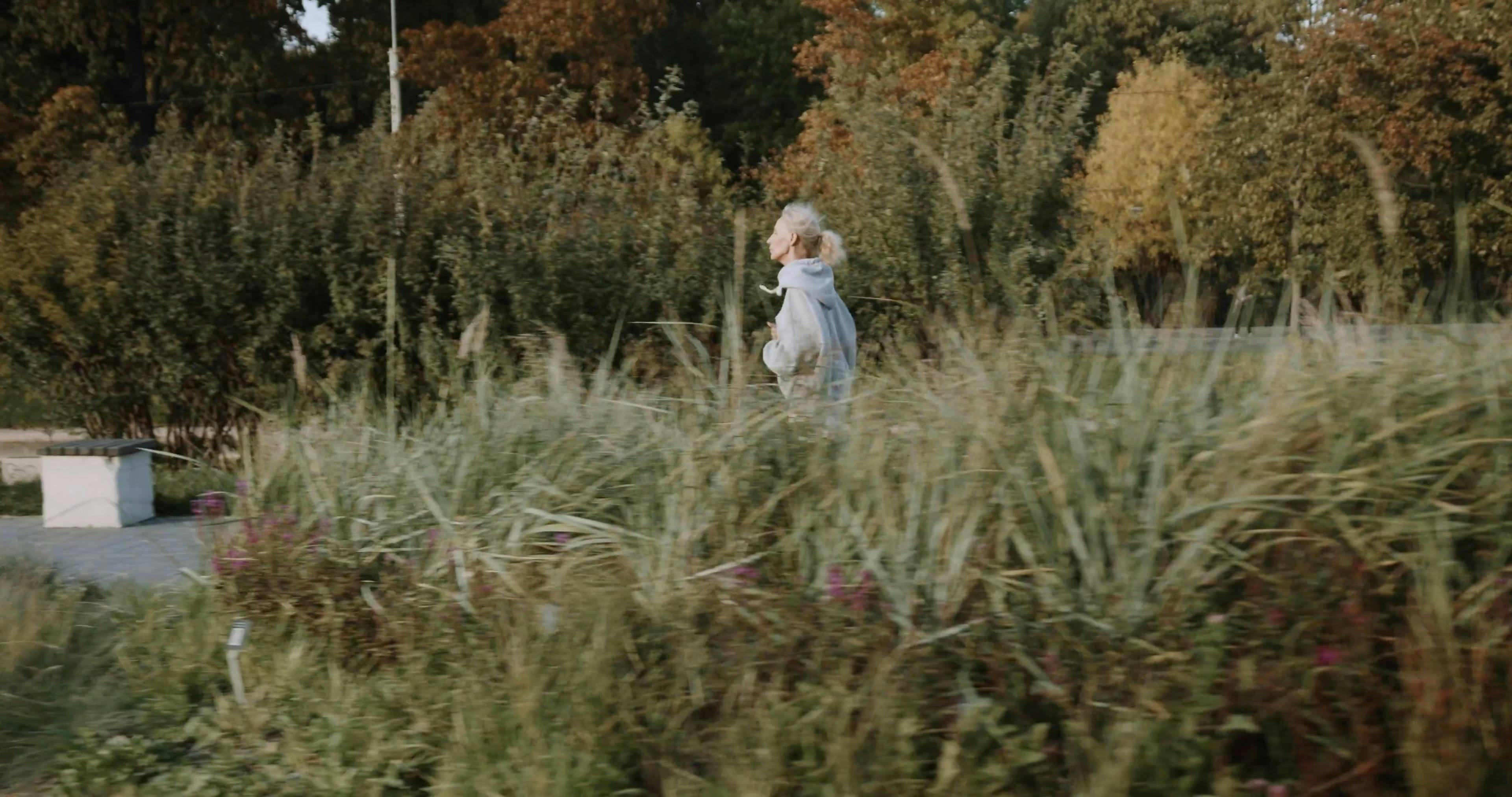 Lady Falling While Running Videos, Download The BEST Free 4k Stock ...