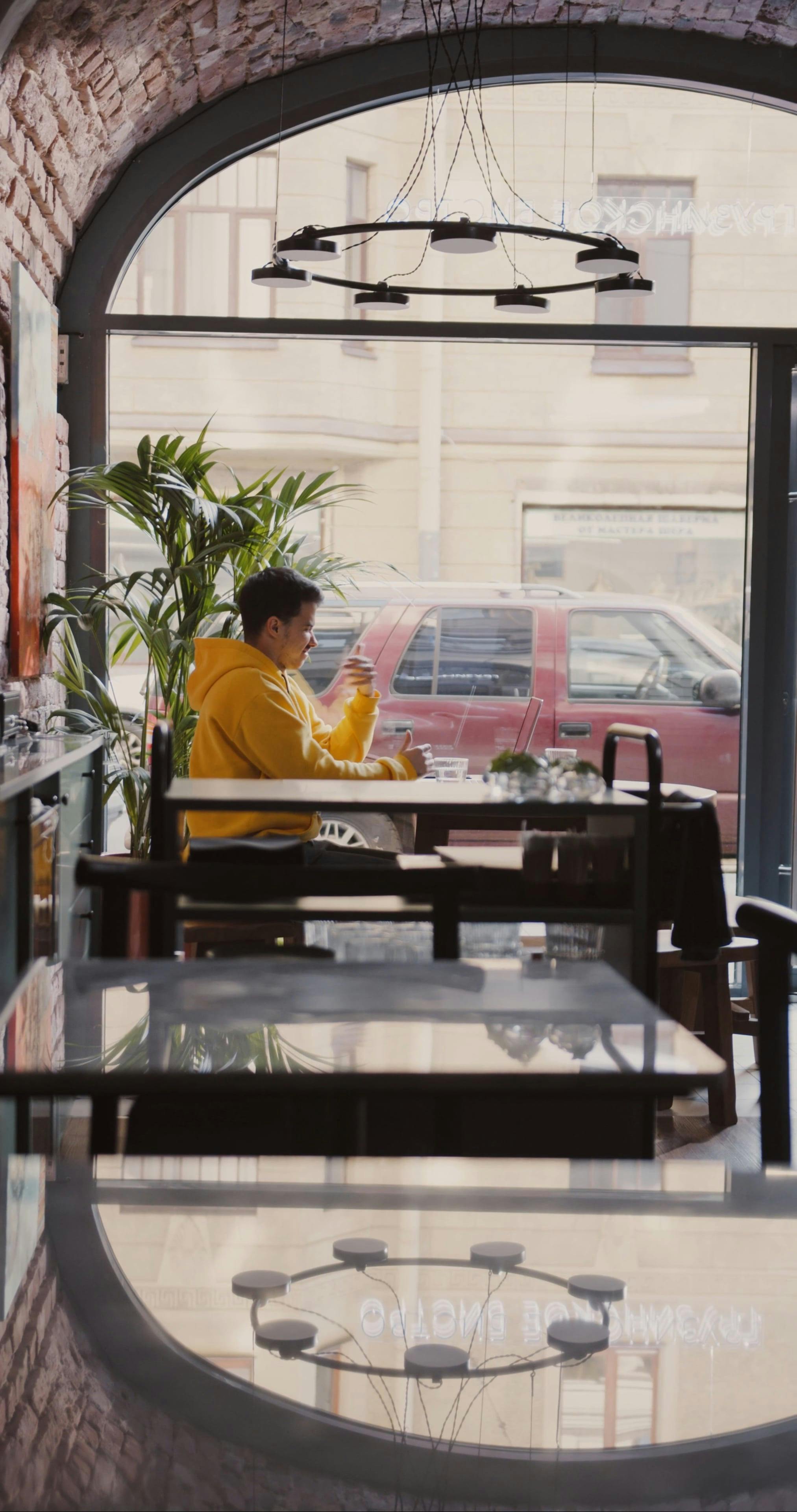 People Talking Sign Language in Cafeteria · Free Stock Video