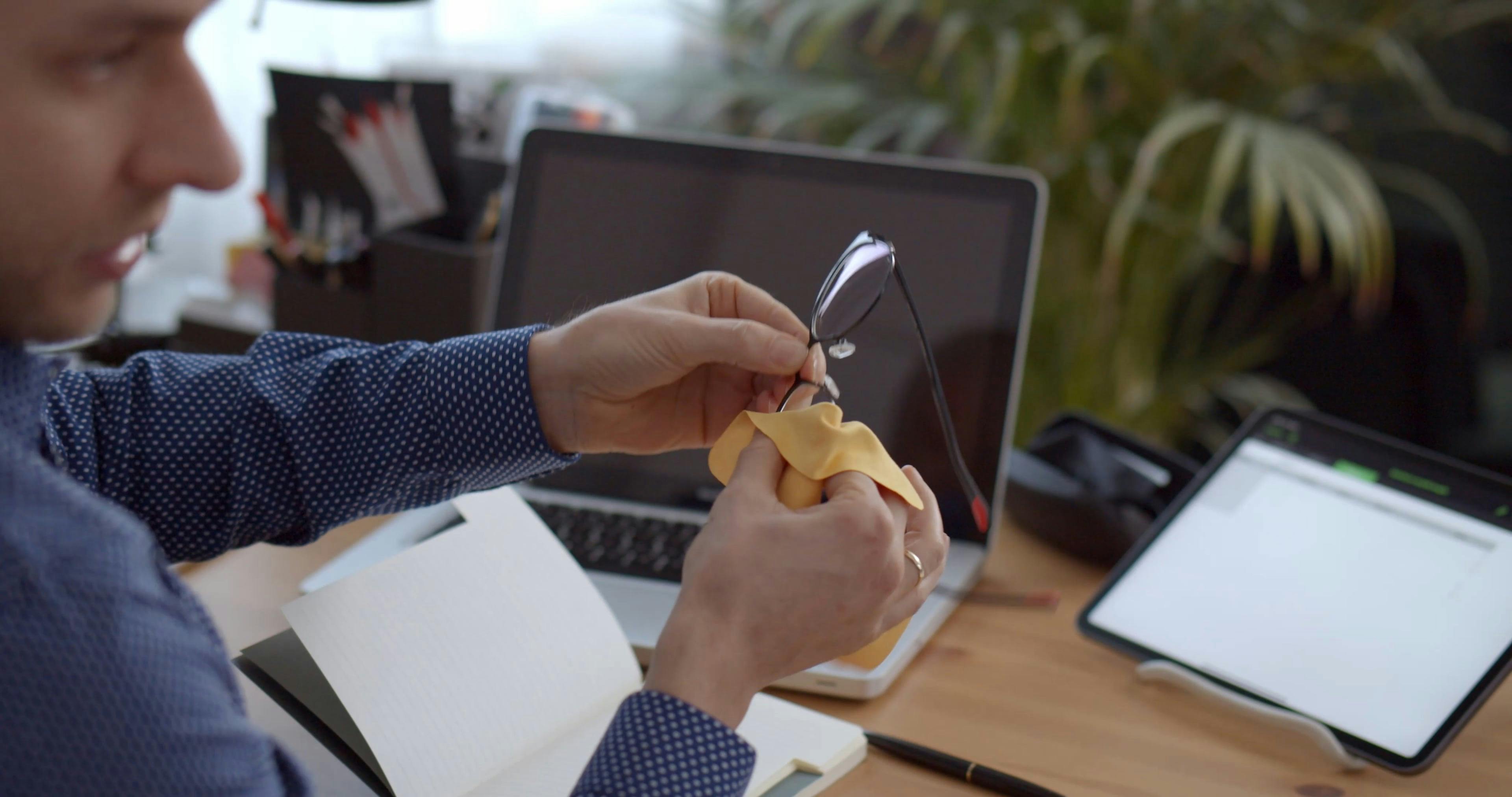 Lamp Optic Videos, Download The BEST Free 4k Stock Video Footage & Lamp ...