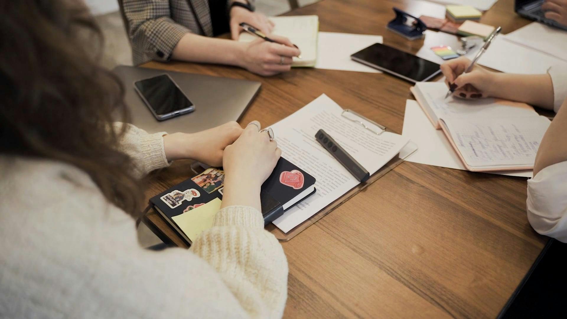 Memo Portrait Videos, Download The BEST Free 4k Stock Video Footage ...