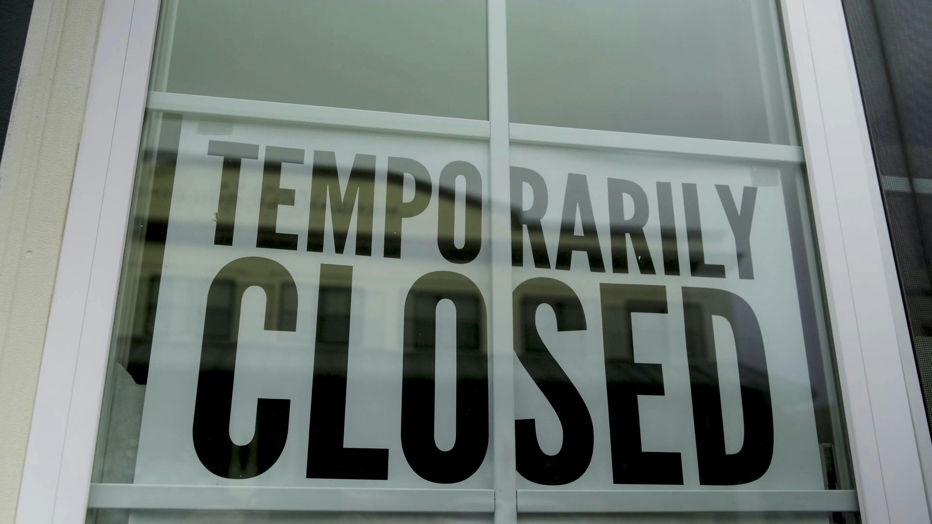 Los mejores 40.000+ vídeos de Negocio Cerrado · Banco de Imágenes ...