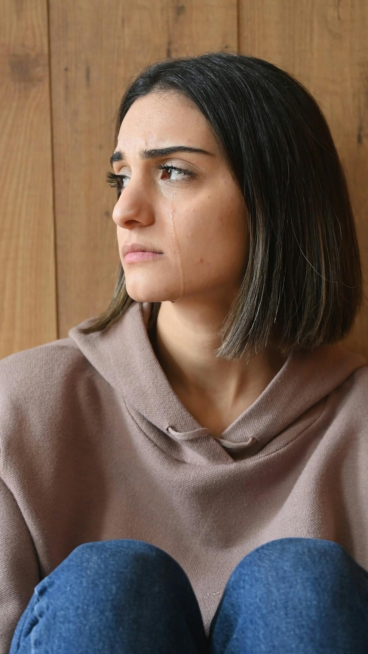 Woman Crying Videos, Download The BEST Free 4k Stock Video Footage ...