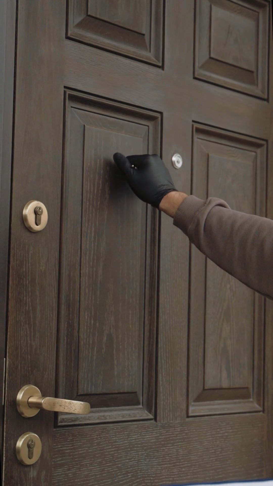 Knocking On Door Videos, Download The BEST Free 4k Stock Video Footage ...