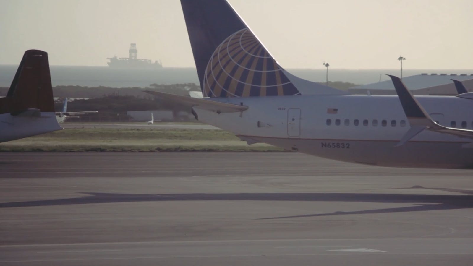 Airport Runway Videos, Download The BEST Free 4k Stock Video Footage ...