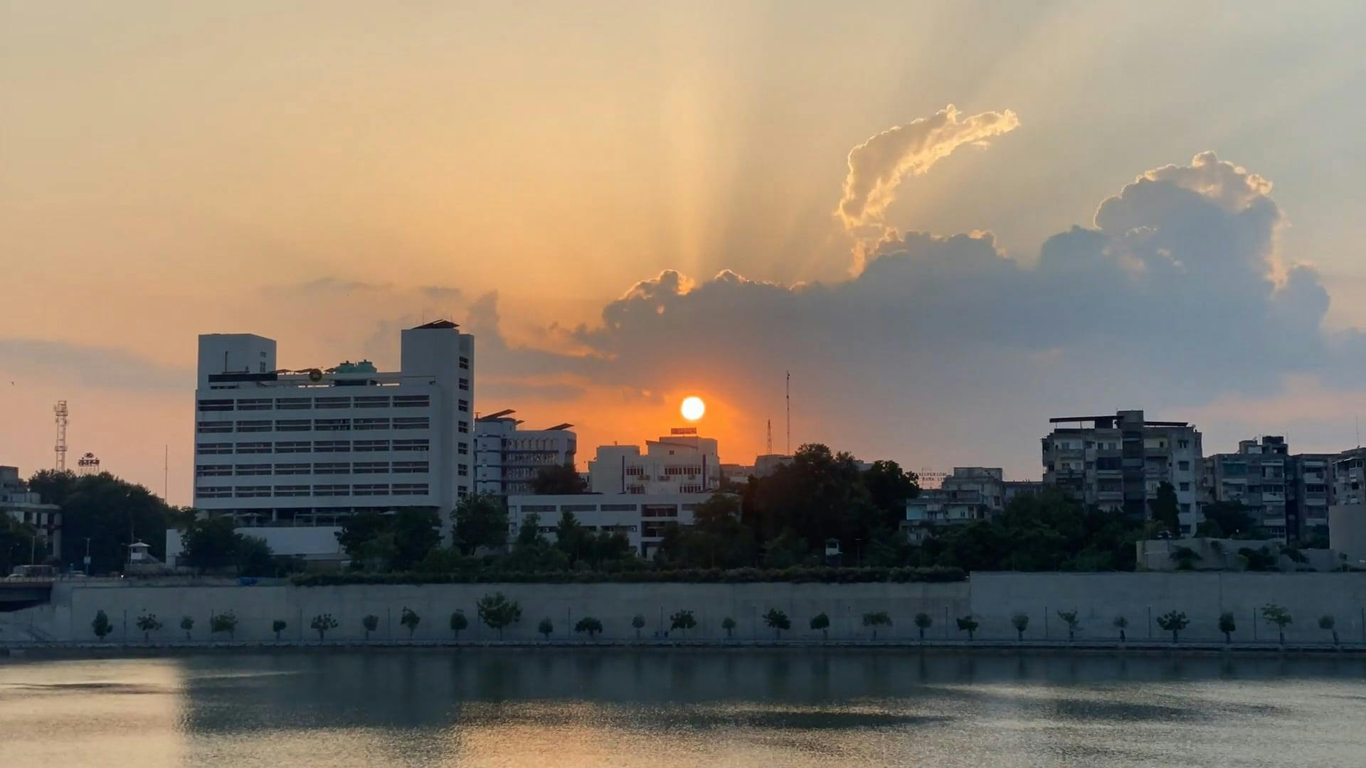 Beautiful Time Lapse Of Sunset · Free Stock Video