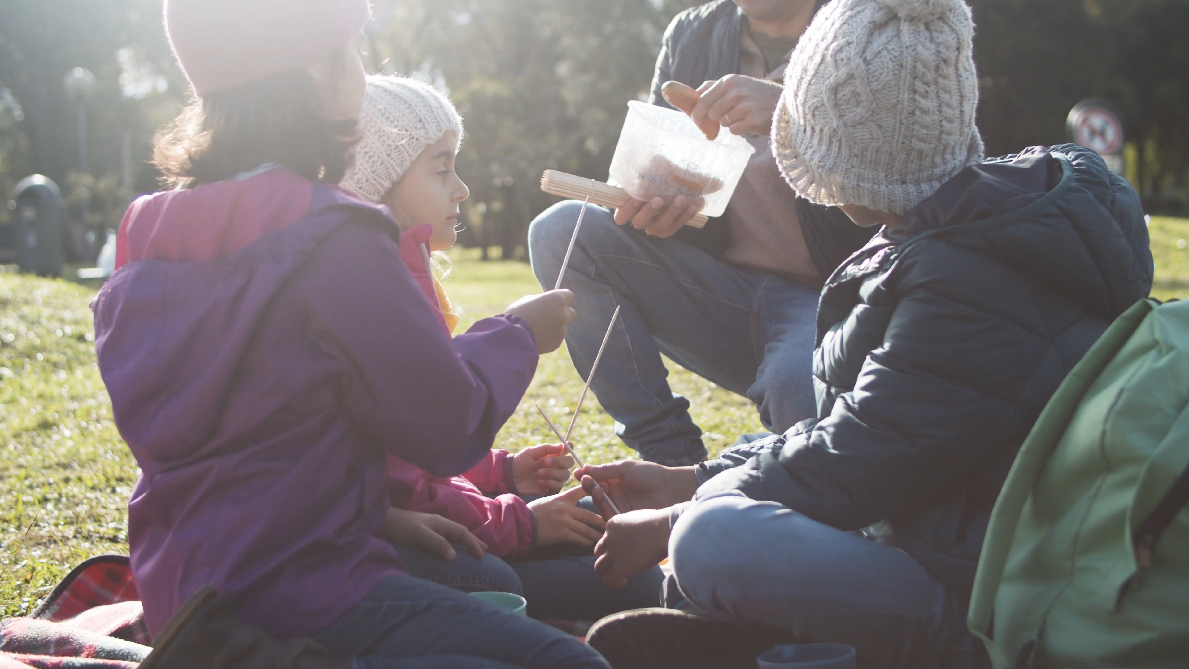 Vídeos de stock gratuitos sobre acampada, acampando, al aire libre