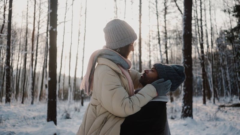 White Man And Black Woman Kissing Videos, Download The BEST Free 4k ...