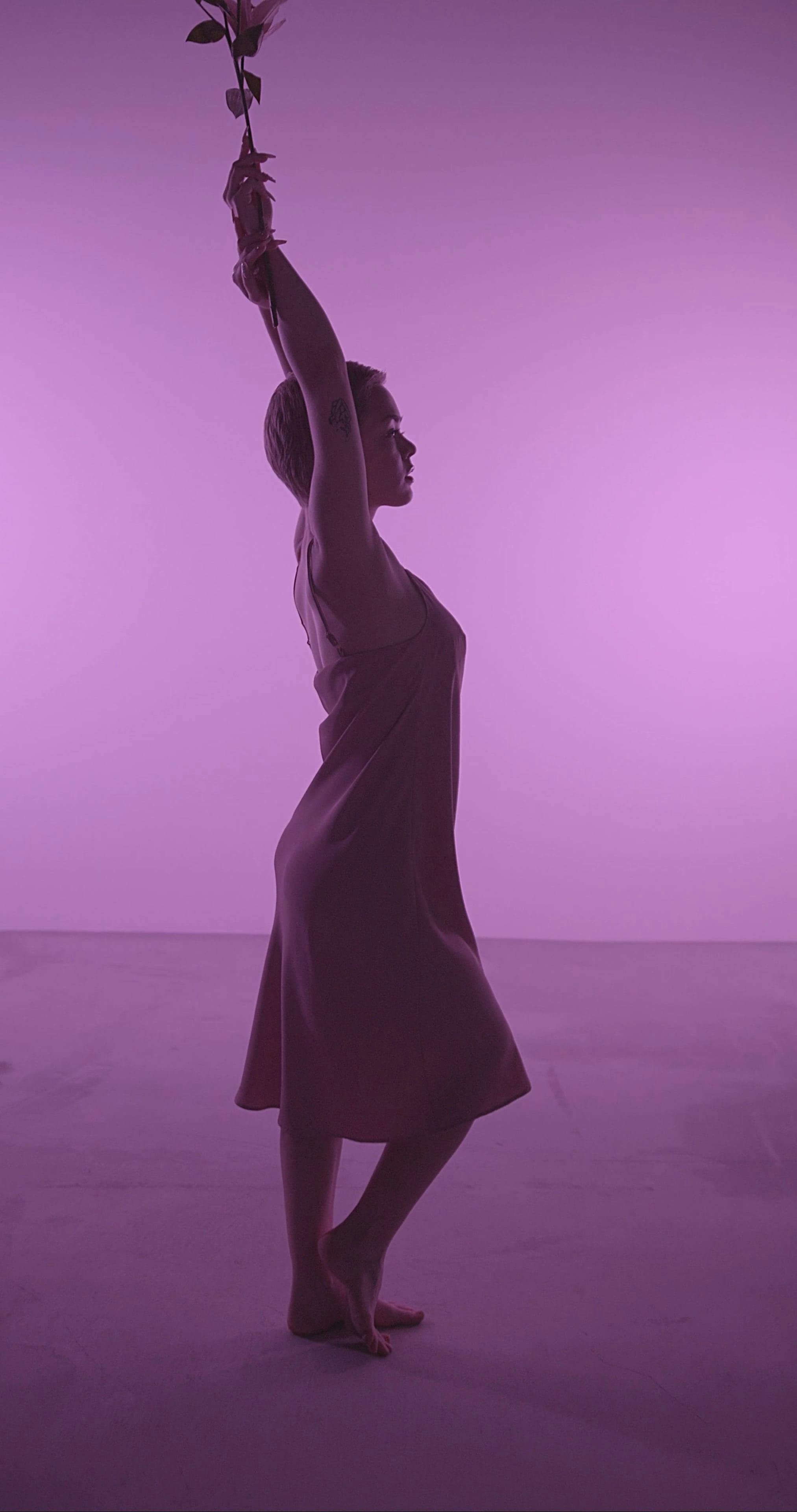 Dancing Pretty Woman · Free Stock Video