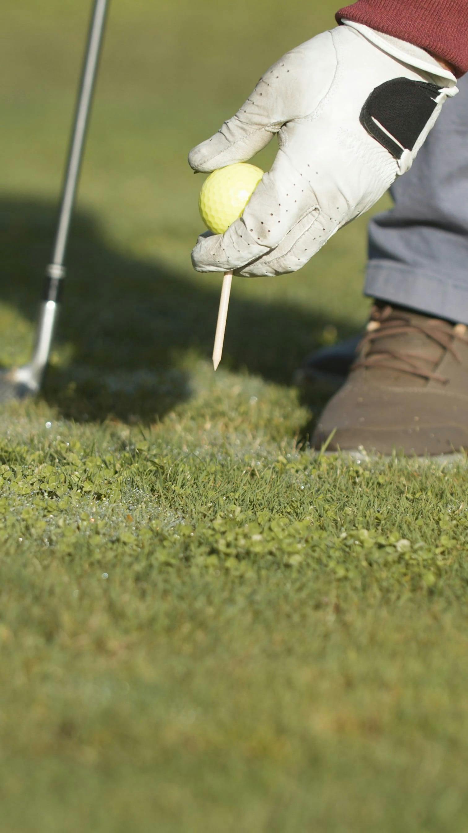 Golfer About to Tee Off · Free Stock Video