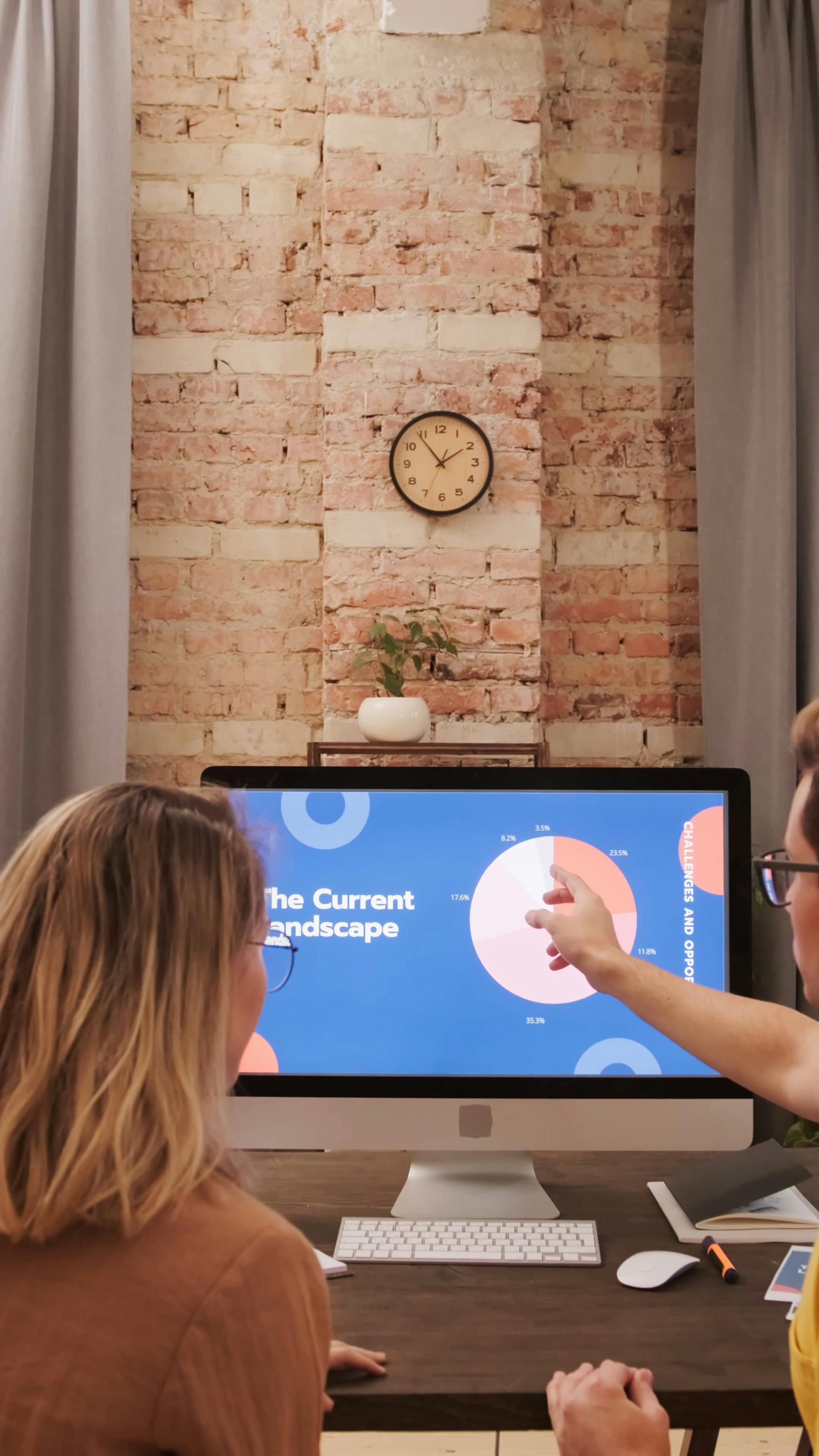 Working Clock Videos, Download The BEST Free 4k Stock Video Footage ...