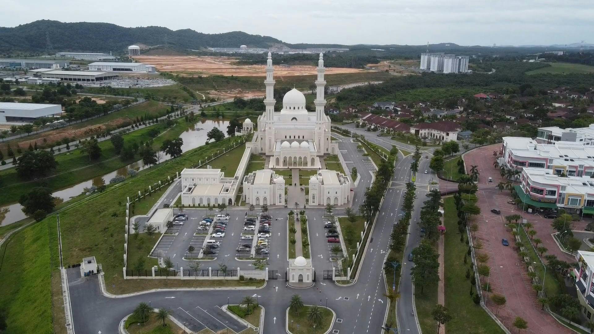 Aerial View of Sri Sendayan Mosque Free Stock Video Footage, Royalty ...
