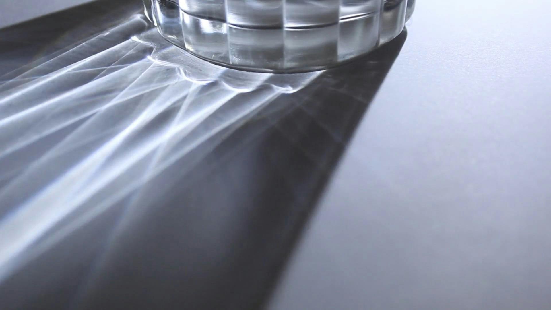 Light Reflections on a Glass · Free Stock Video