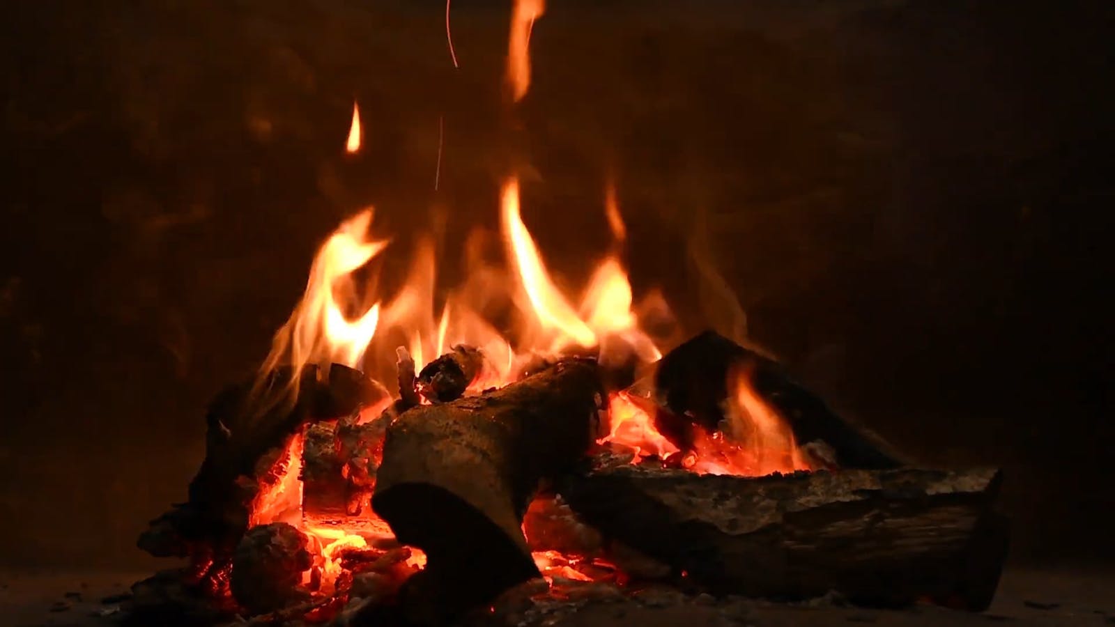 Fireplace Videos, Download The BEST Free 4k Stock Video Footage ...