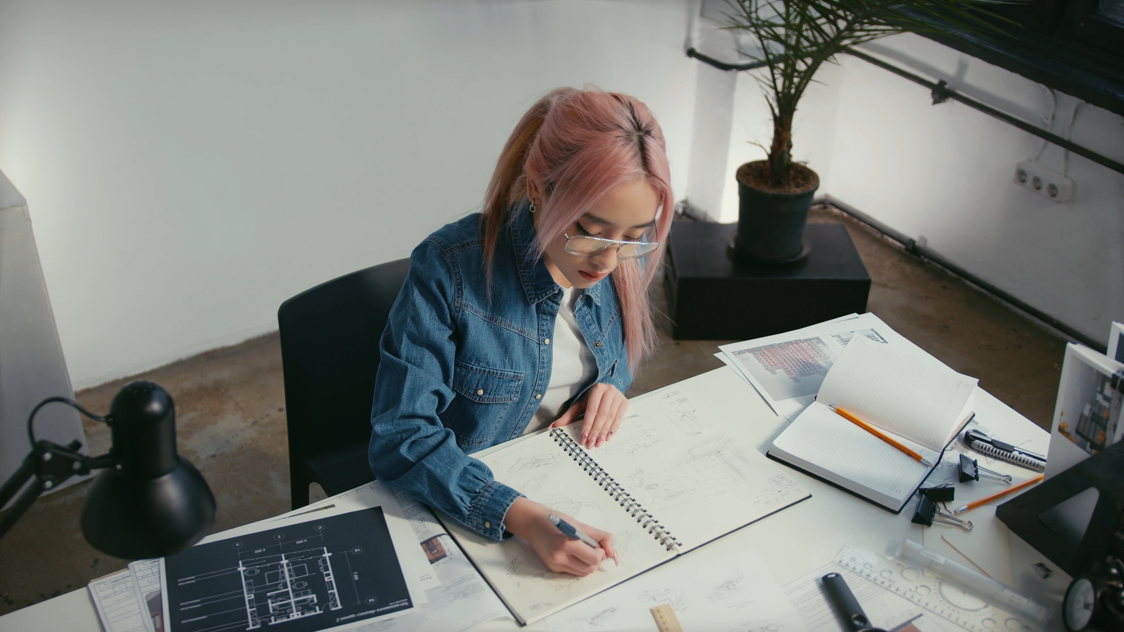 Graphic Designer Desk Videos, Download The BEST Free 4k Stock Video ...