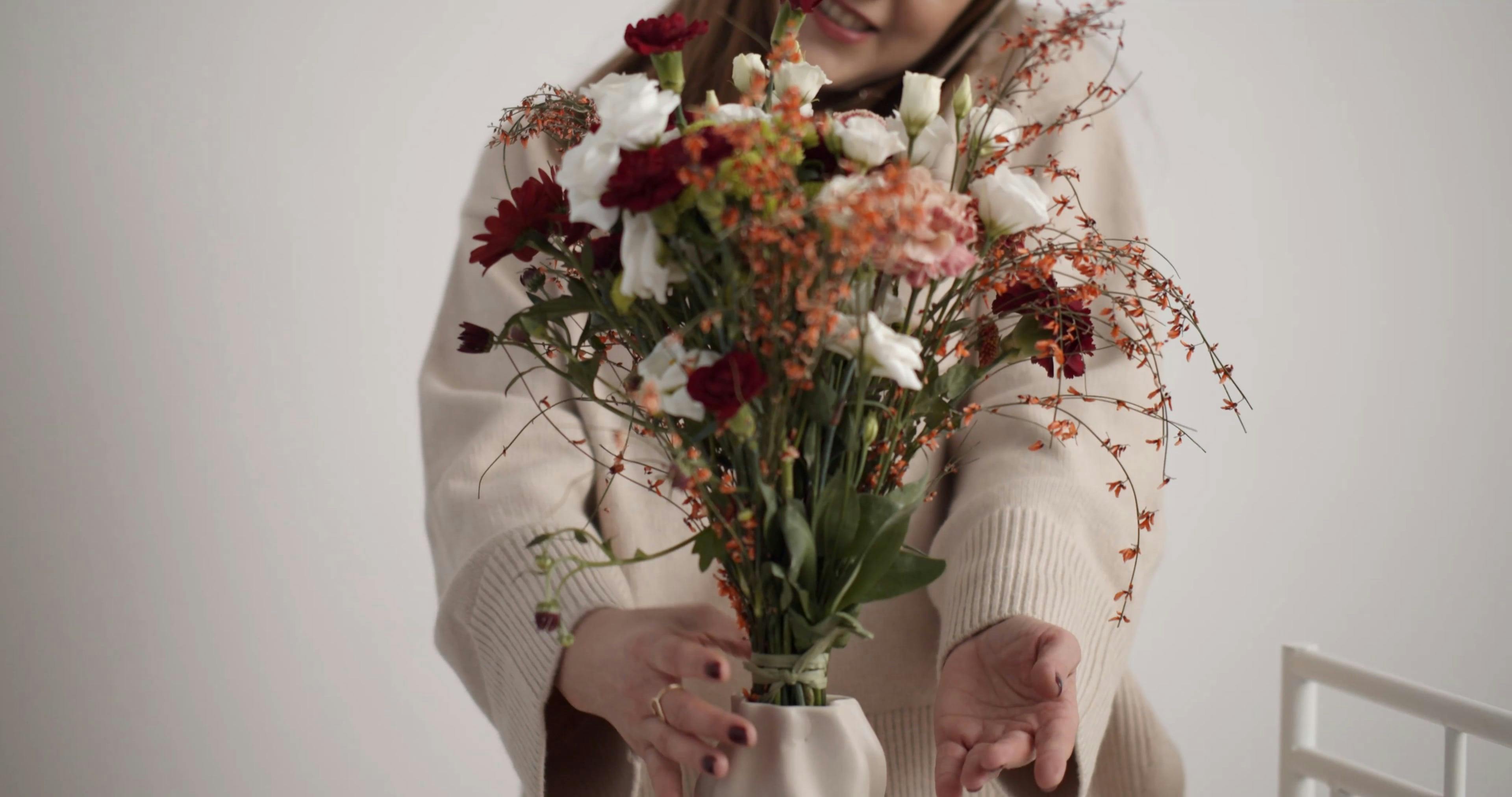 Call Aesthetic Videos, Download The BEST Free 4k Stock Video Footage ...