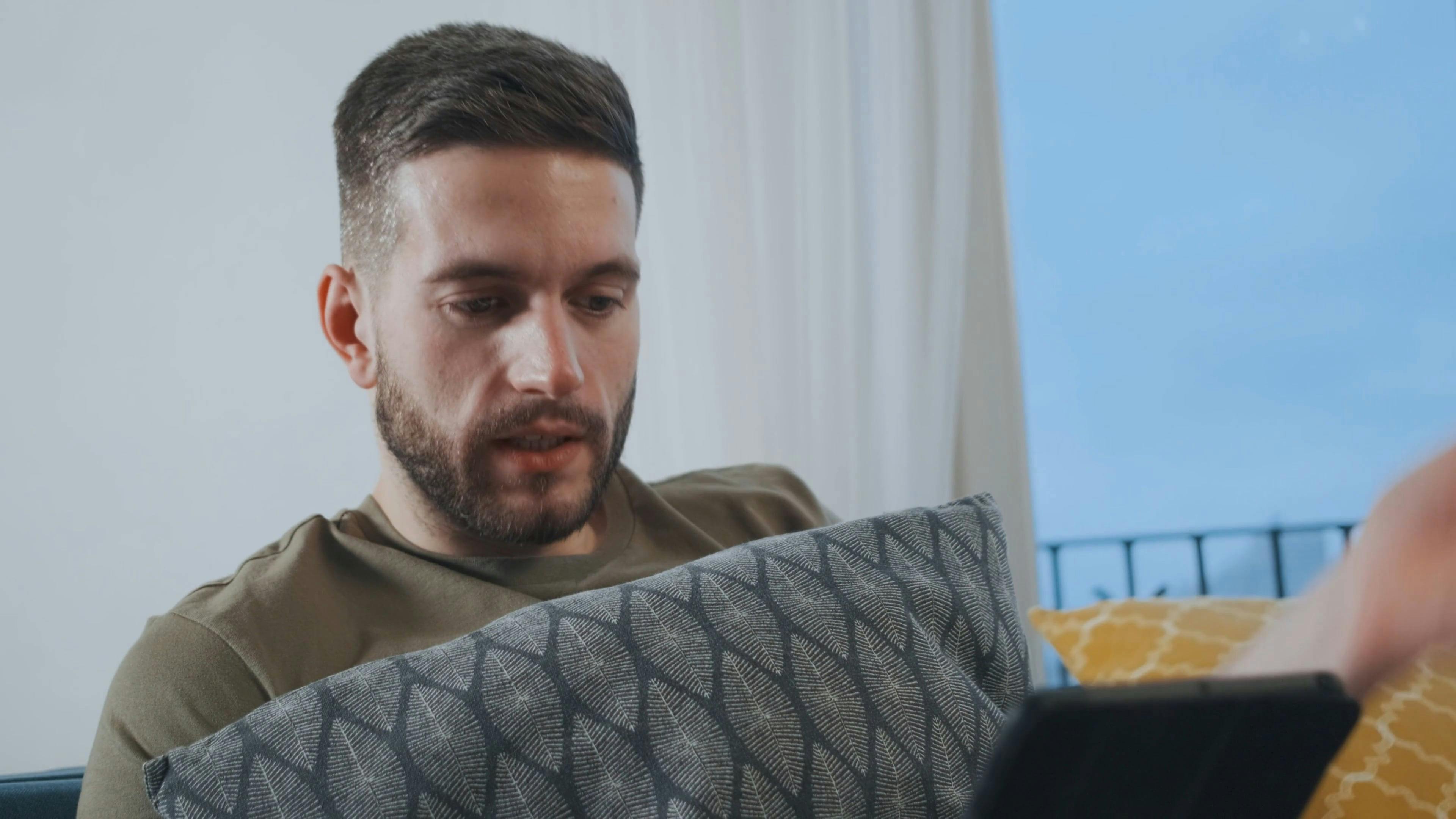 Breaking Up Free Stock Video Footage, Royalty-Free 4K & HD Video Clip