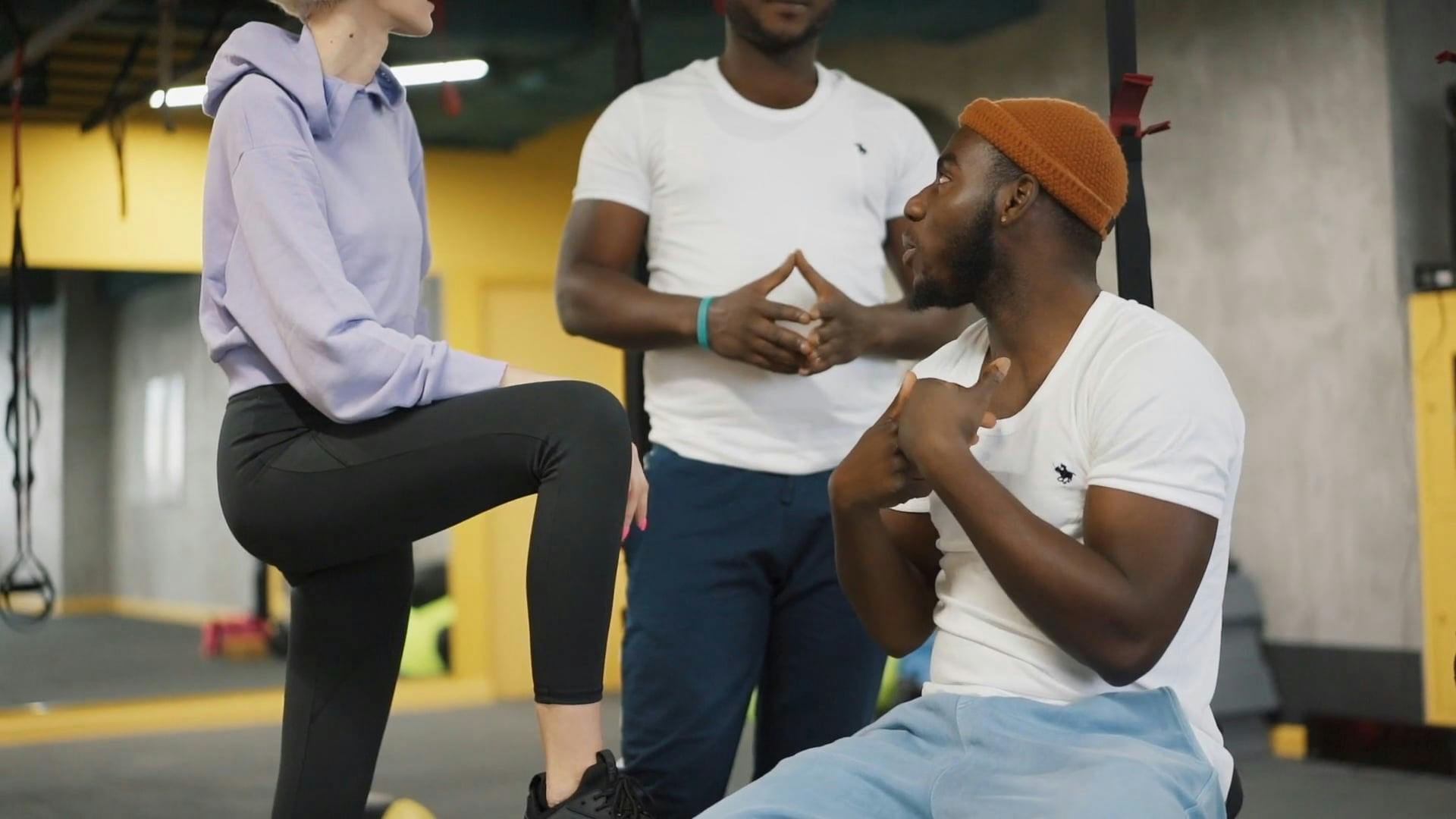 Black Women In African Talking Videos, Download The BEST Free 4k Stock ...