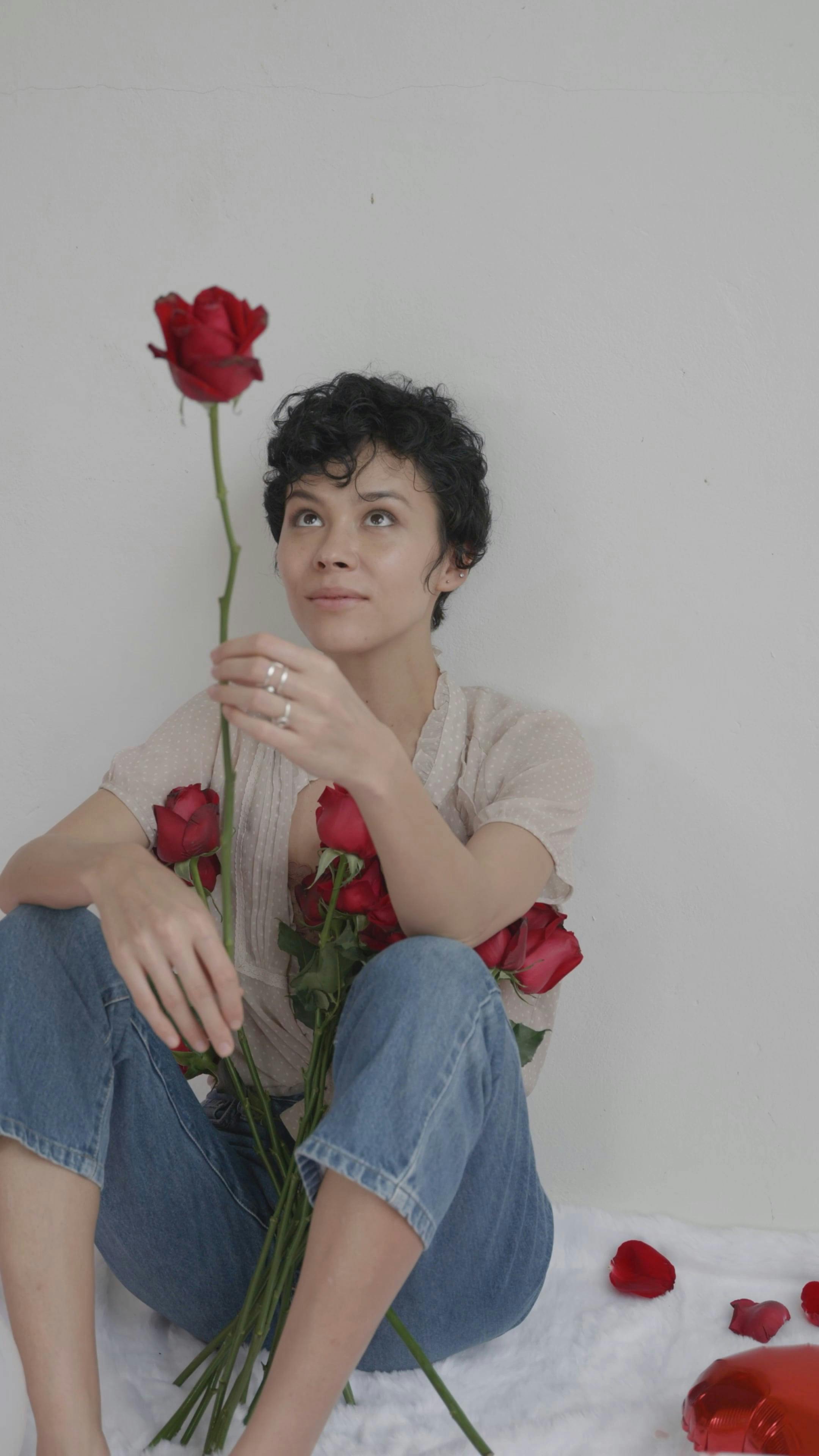 Multiple Roses Videos, Download The BEST Free 4k Stock Video Footage ...