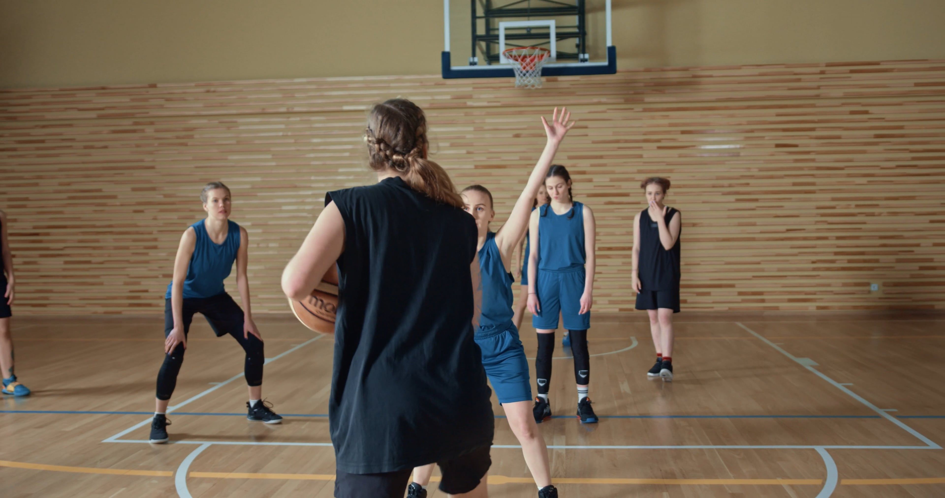 Woman Scoring a Goal in Basketball · Free Stock Video
