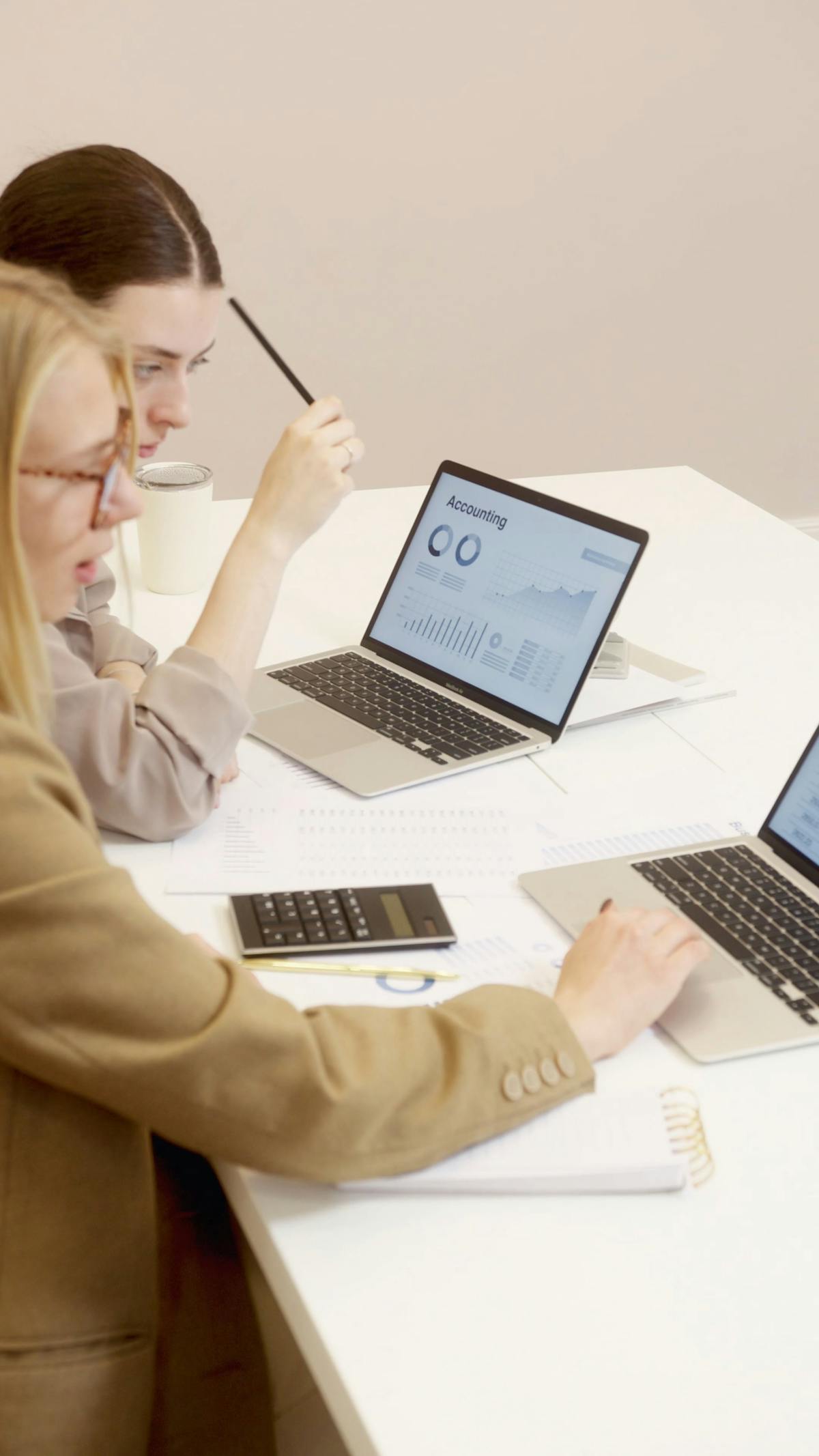 Steve Jobs Videos, Download The BEST Free 4k Stock Video Footage ...