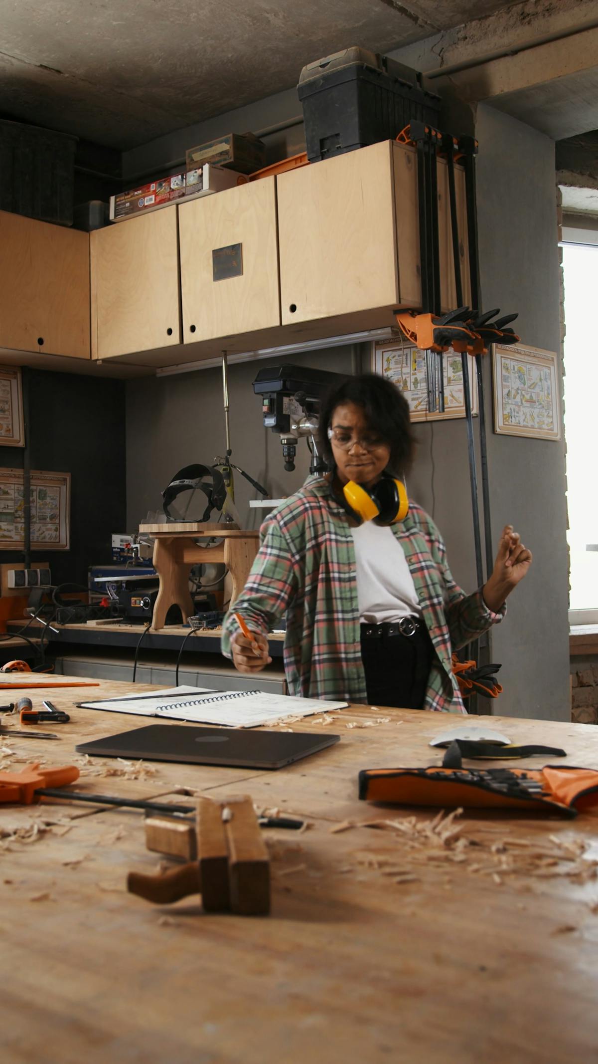 Wood Work Videos, Download The BEST Free 4k Stock Video Footage & Wood ...