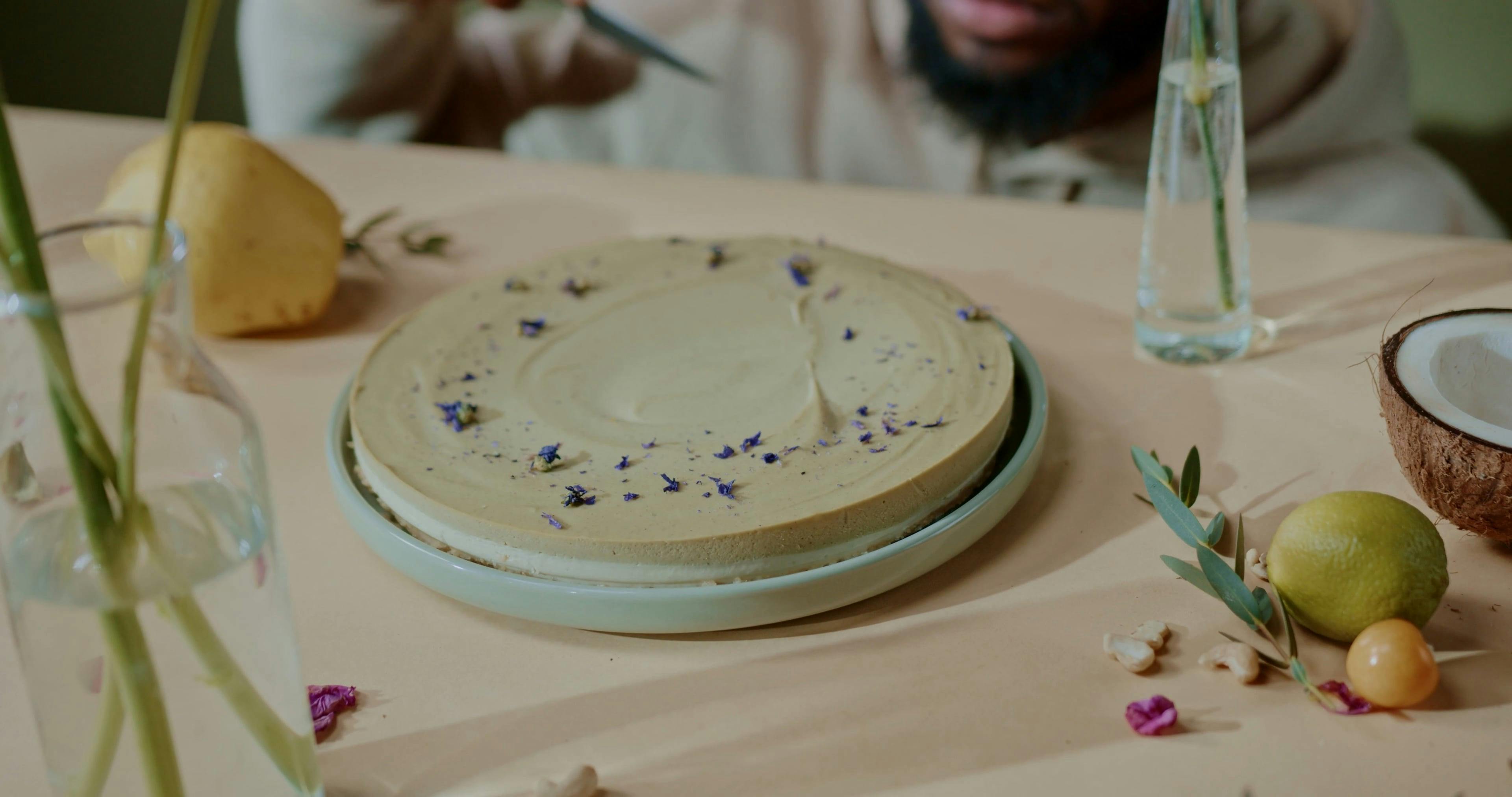 Cake Cutting Background Videos, Download The BEST Free 4k Stock Video ...