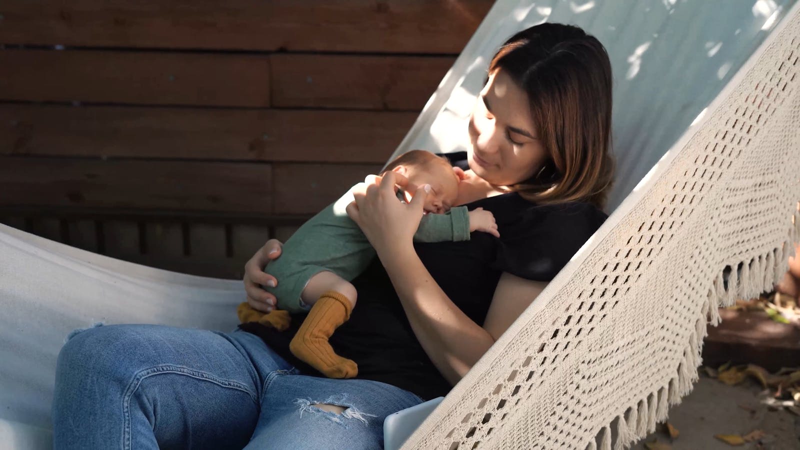 Newborn Baby Videos, Download The BEST Free 4k Stock Video Footage ...