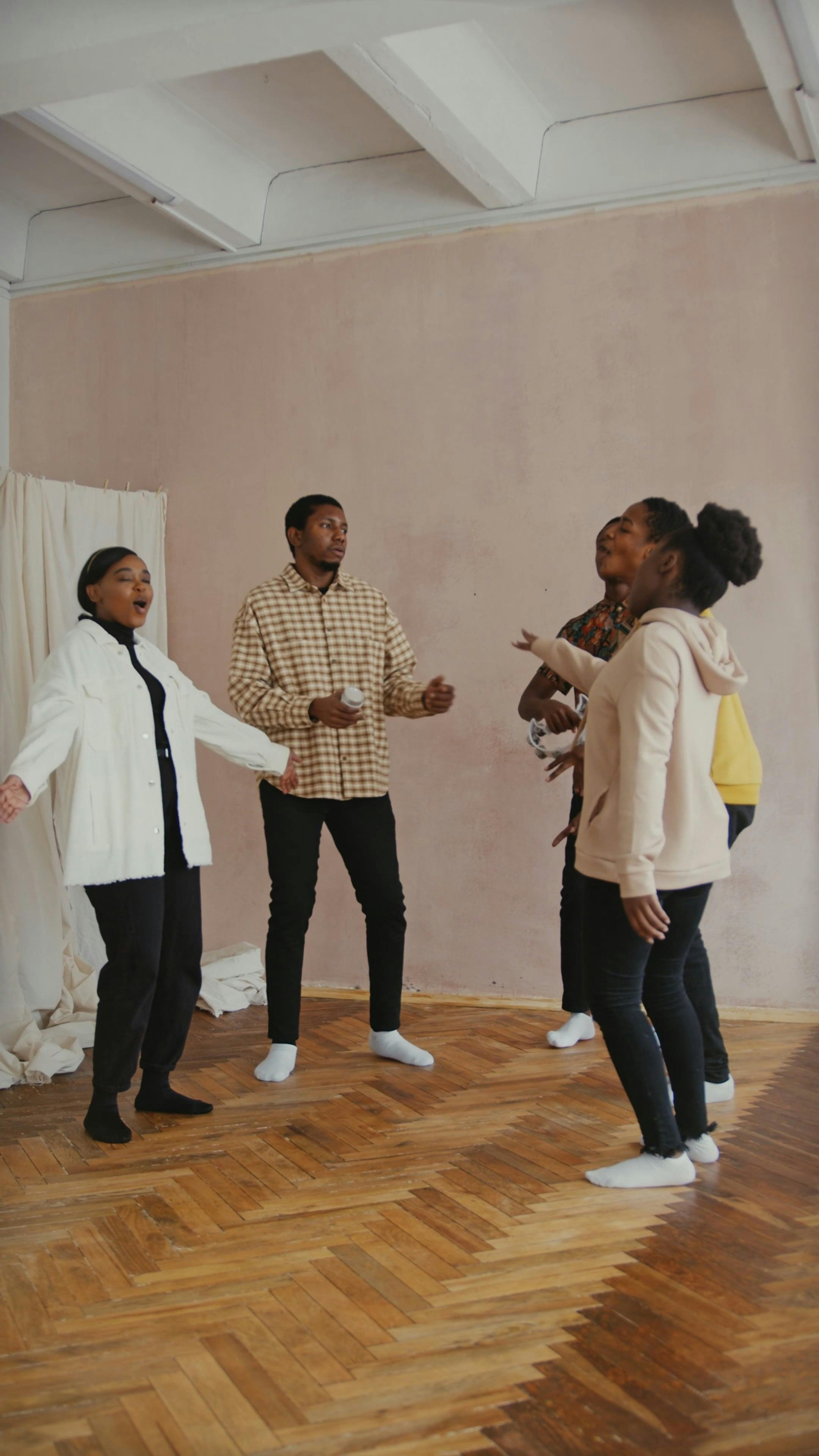 Worship Singing Videos, Download The BEST Free 4k Stock Video Footage ...