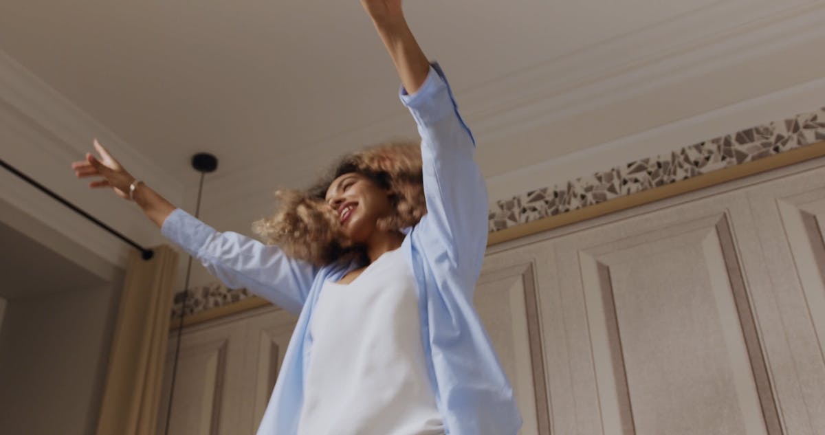 Woman Bouncing Videos, Download The BEST Free 4k Stock Video Footage ...