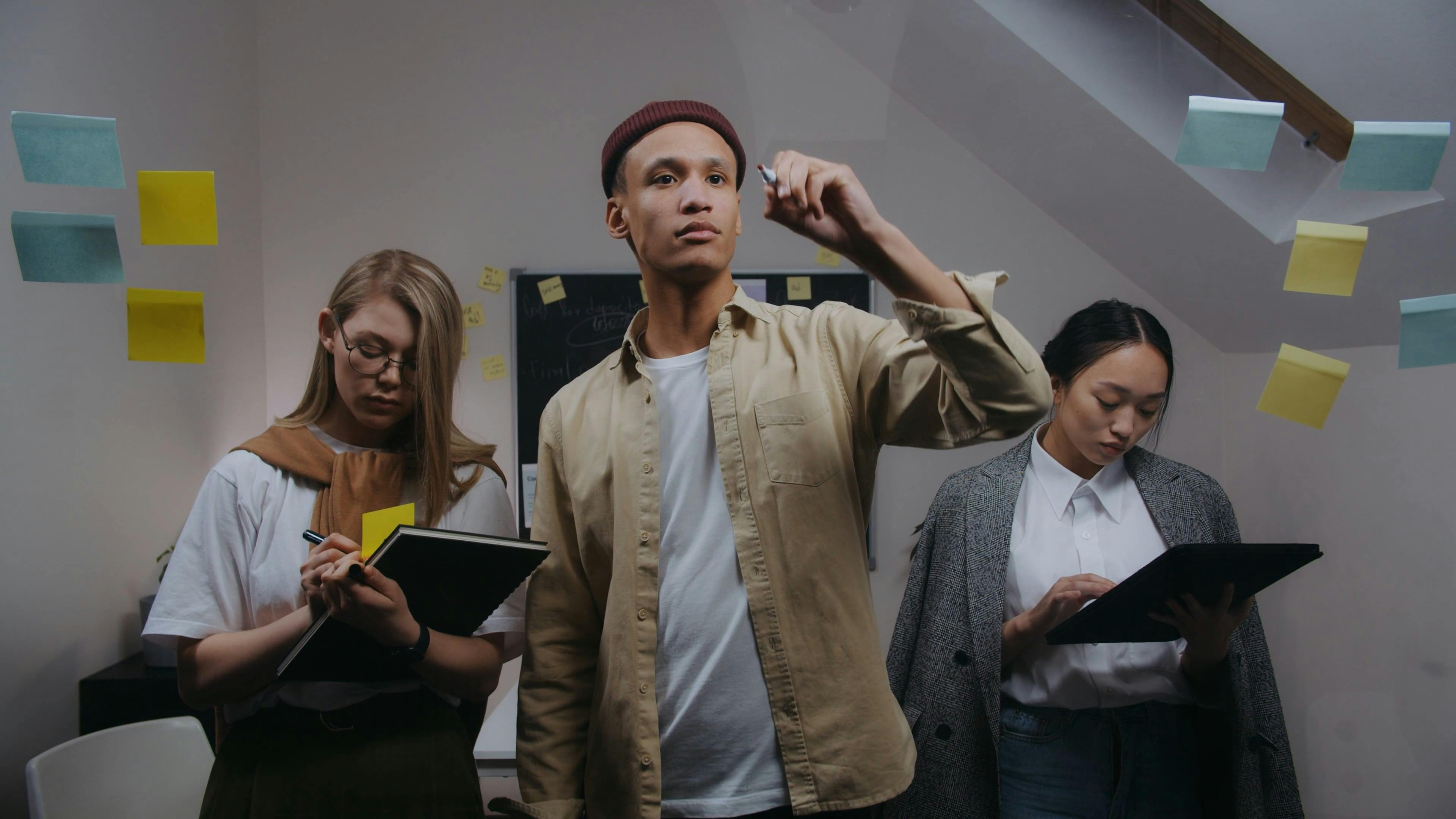 A Man Writing in the Mirror Free Stock Video Footage, Royalty-Free 4K ...