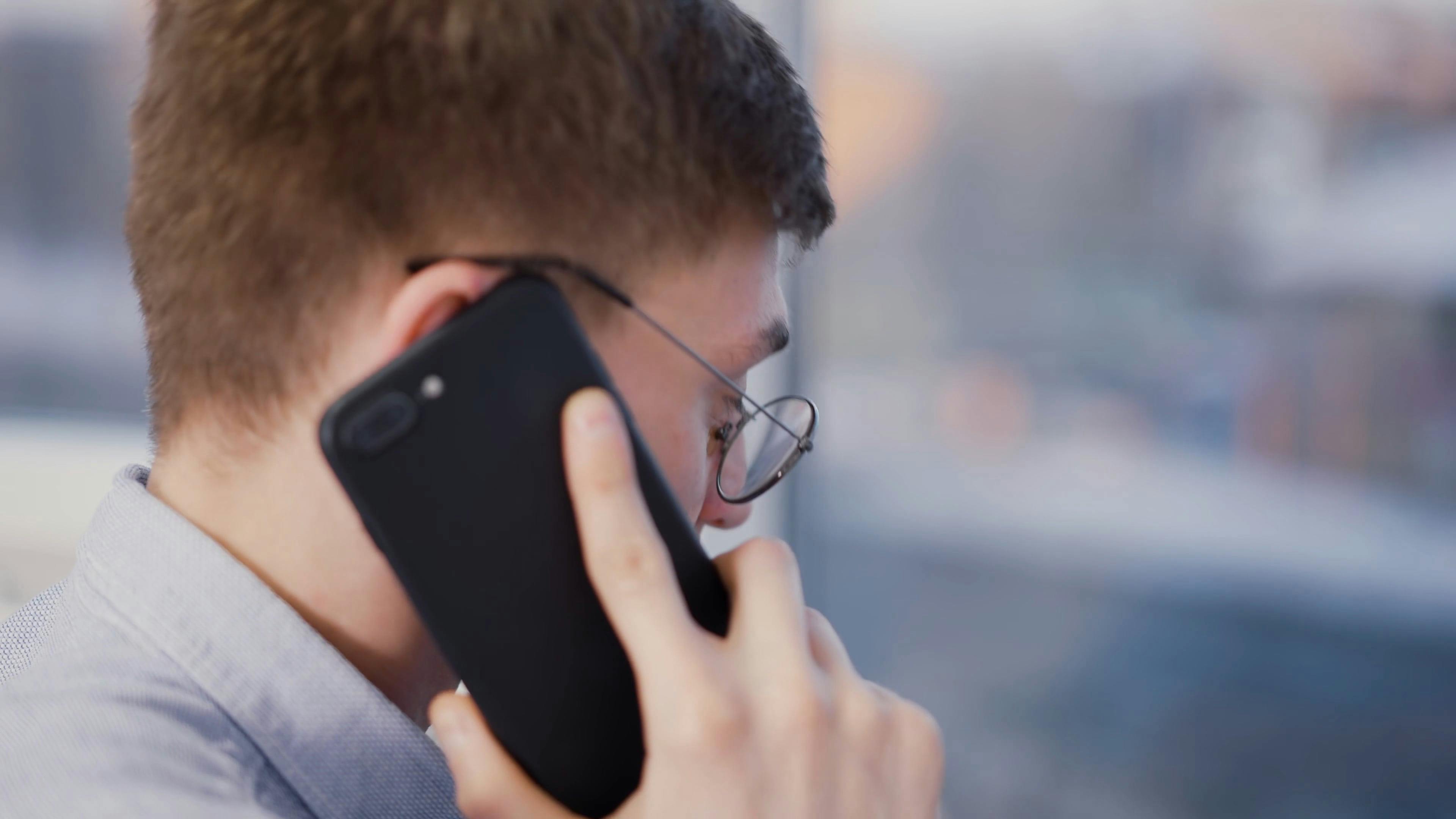 Vidéo Gratuite De Appel Appel Téléphonique Boire