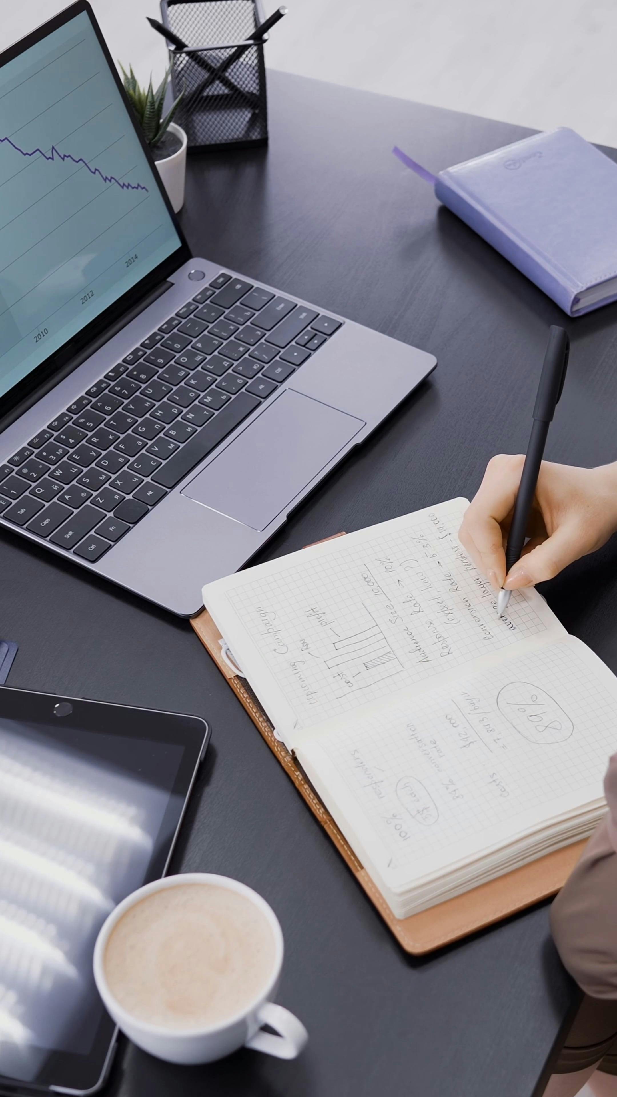 Laptop And Digital Marketing Videos, Download The BEST Free 4k Stock ...