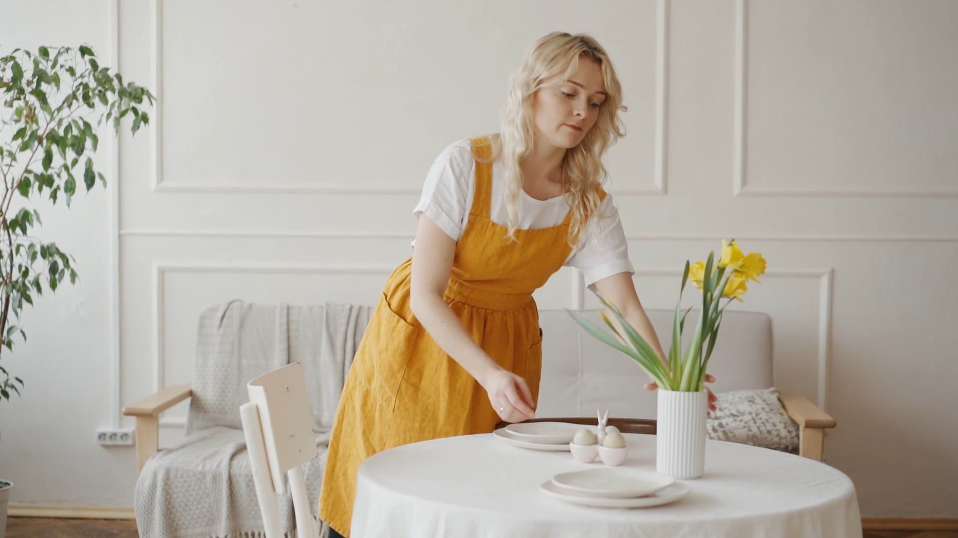 Simple Homemaker Women Videos, Download The BEST Free 4k Stock Video ...