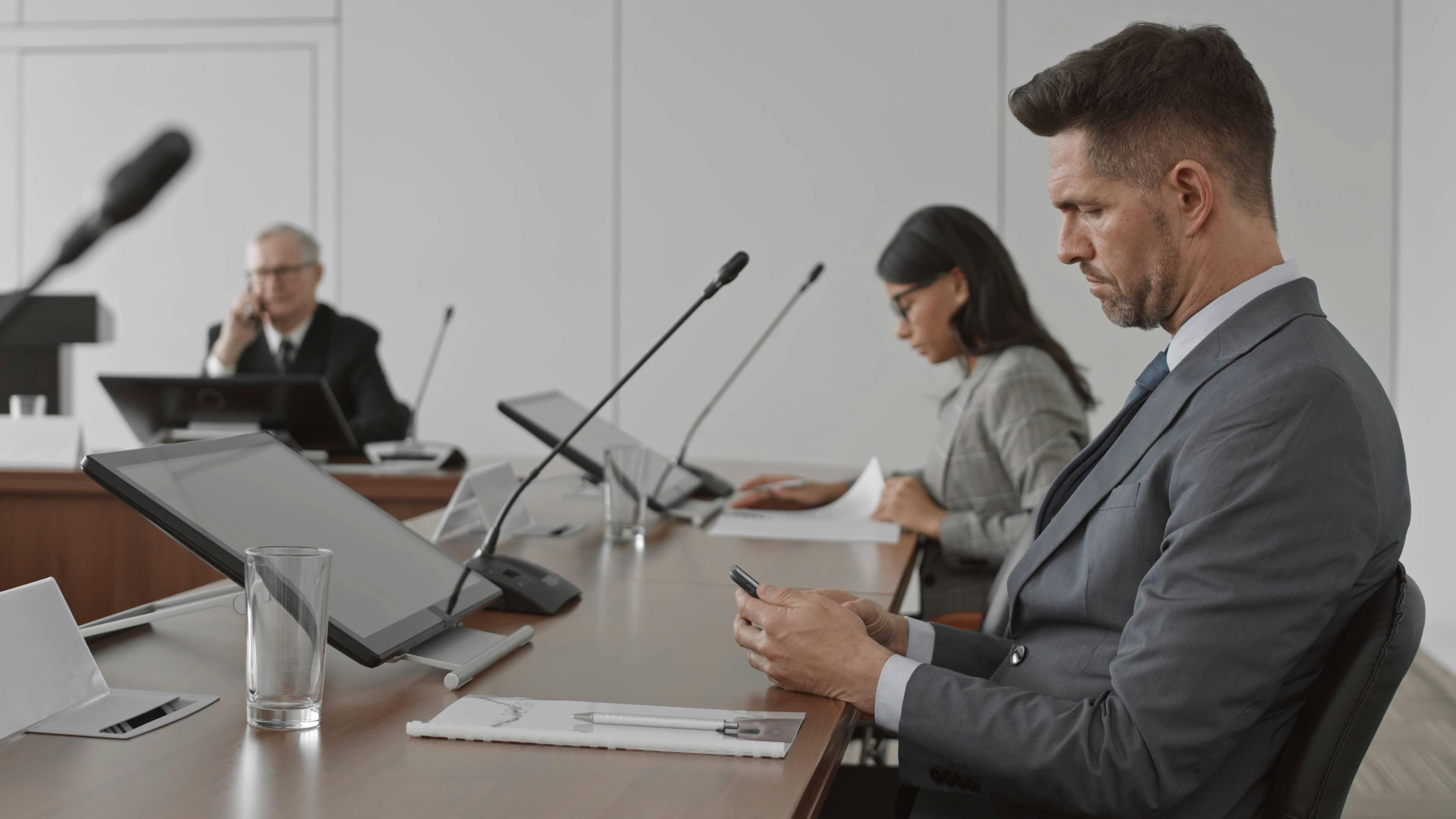 Ceo Mic Videos, Download The BEST Free 4k Stock Video Footage & Ceo Mic ...