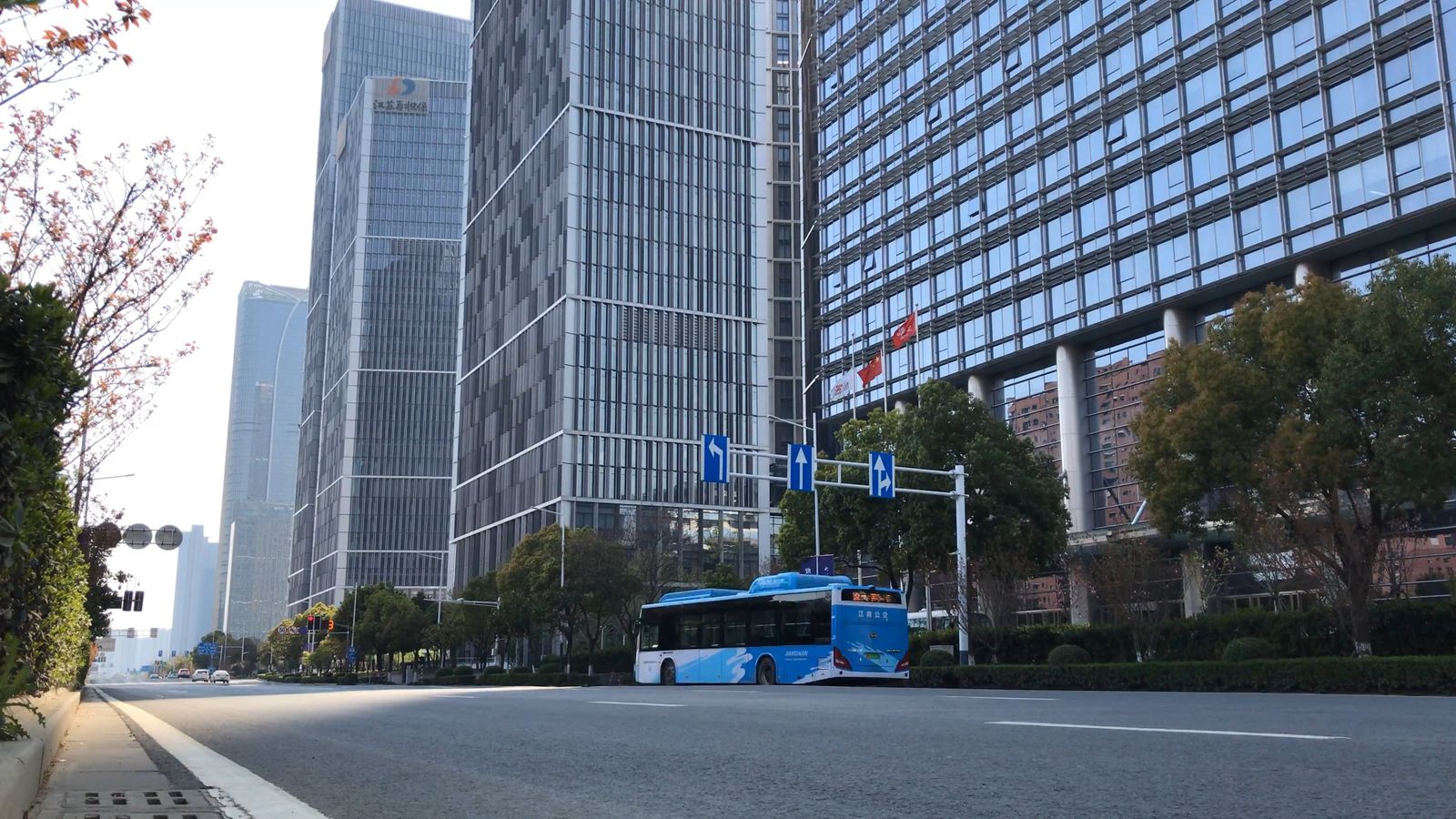 3,000+个最精彩的“Sunny77+楼道”视频 · 100%免费下载 · Pexels素材视频