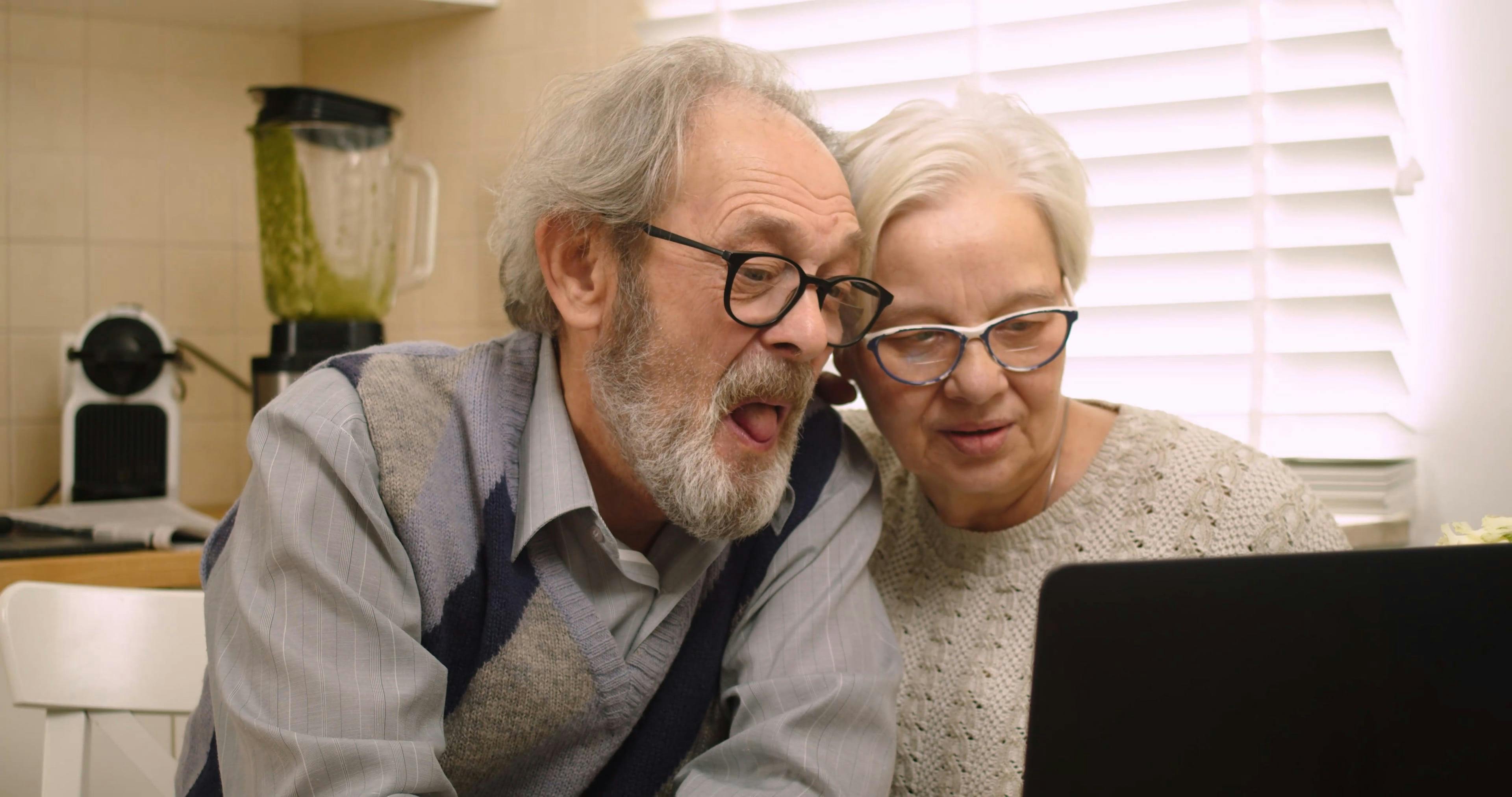 Grandparents Computer Videos, Download The BEST Free 4k Stock Video ...