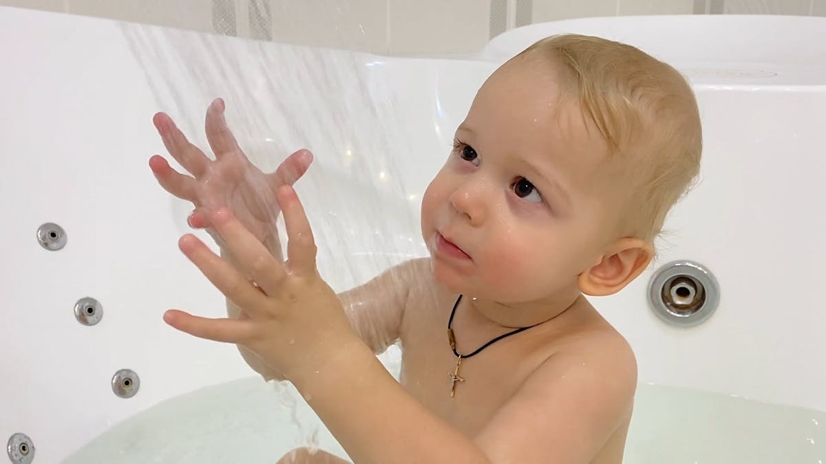 Children Bathing Videos, Download The BEST Free 4k Stock Video Footage ...