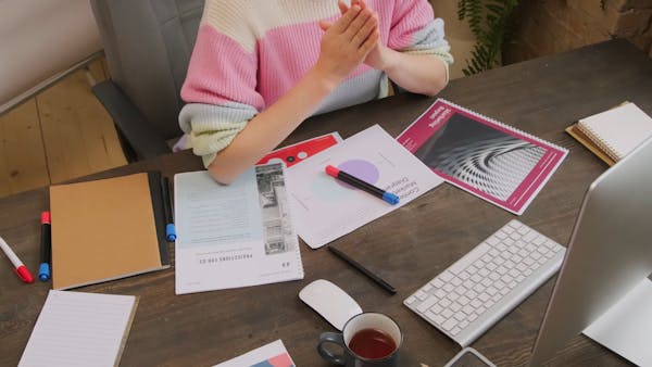 Online Teaching Videos, Download The BEST Free 4k Stock Video Footage ...