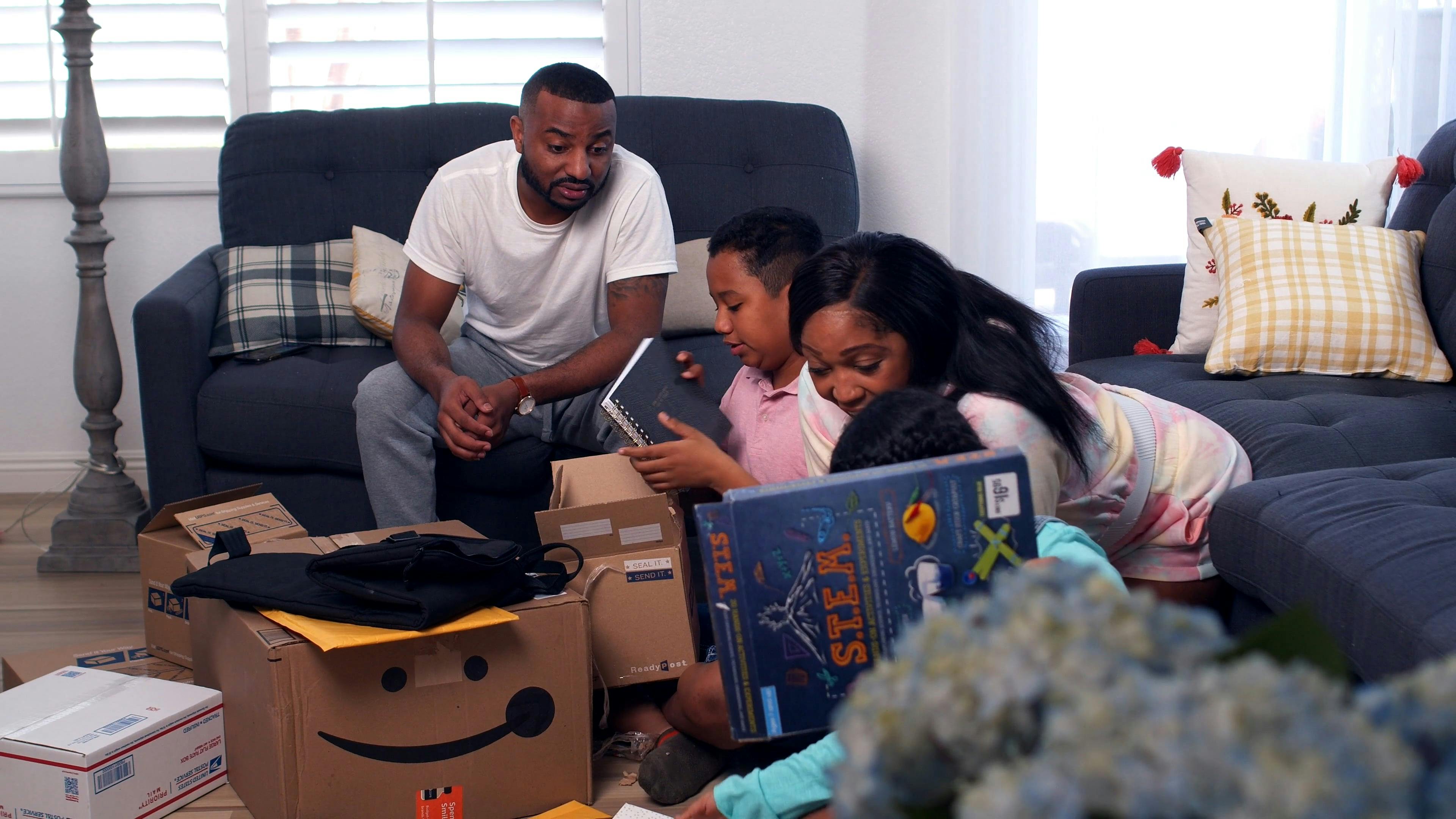 Children Parcel Videos, Download The BEST Free 4k Stock Video Footage ...